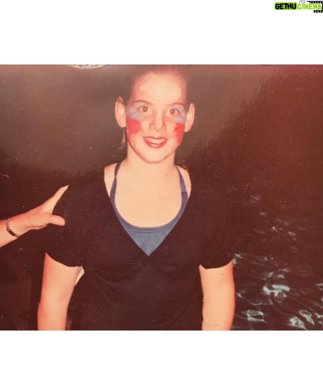 Actress Sarah Rafferty HD Instagram Photos and Wallpapers March 2023 ...