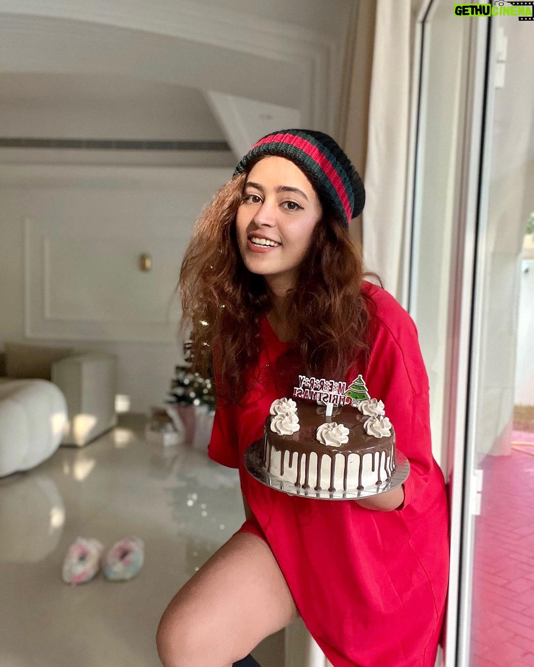 Actress Shobhita Rana HD Instagram Photos and Wallpapers January 2024 ...