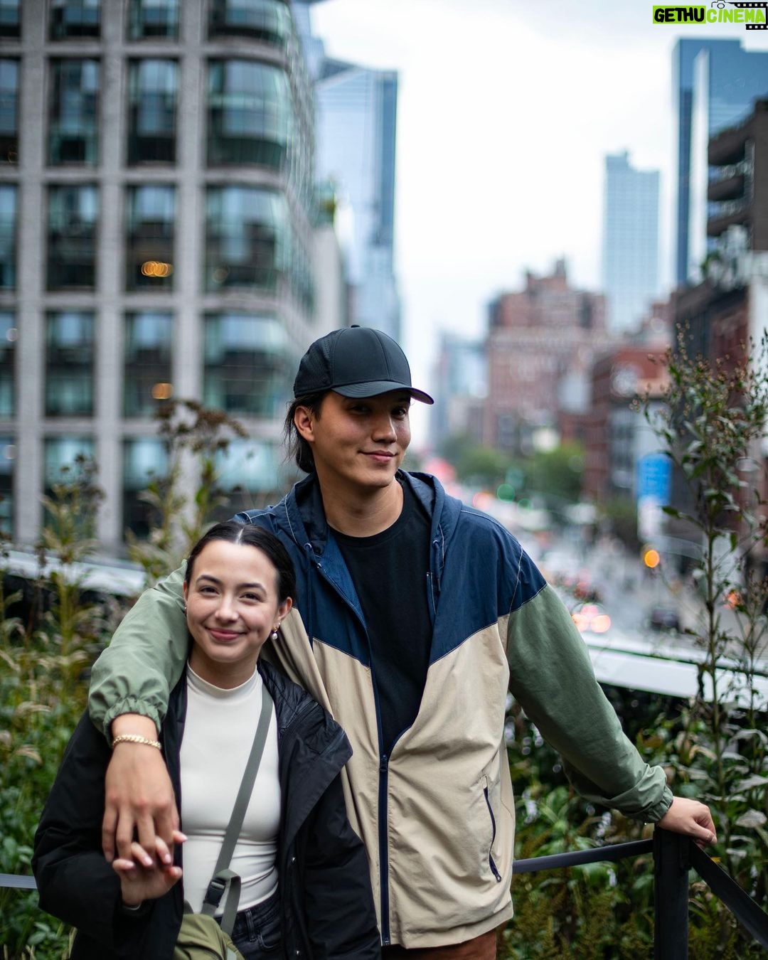 Actress Veronica Merrell-Burriss HD Instagram Photos and Wallpapers ...