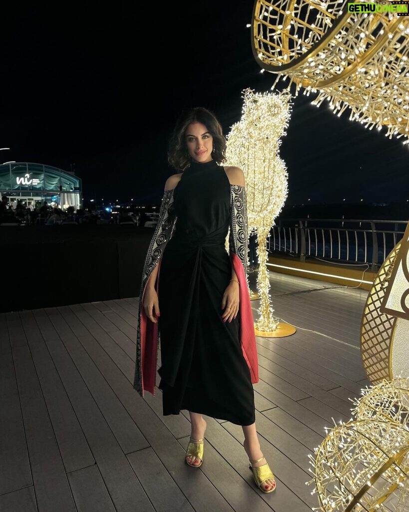 Actress Zahra Habib HD Instagram Photos and Wallpapers March 2024 ...