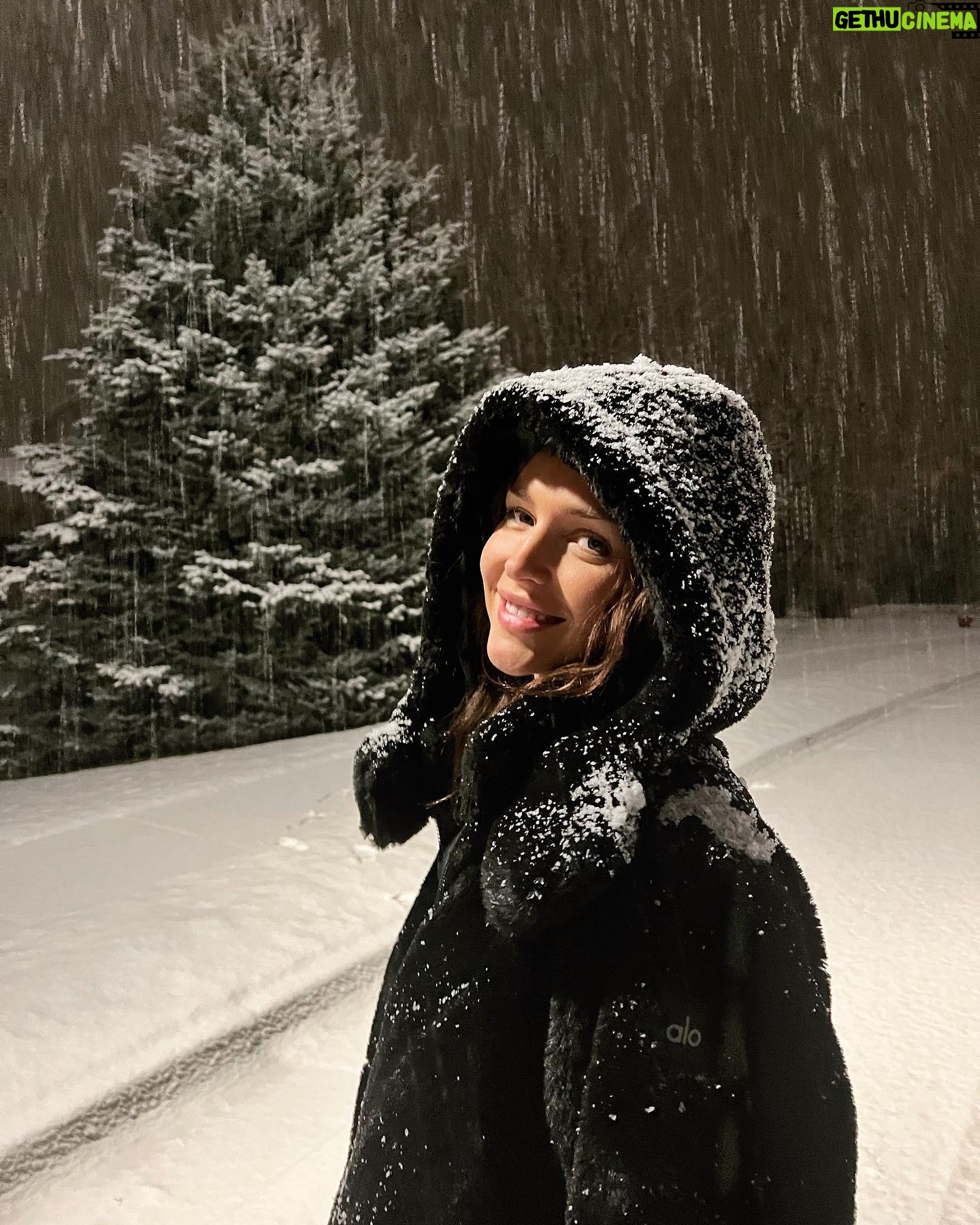 Rachel Cook Wiki, Biography, Age, Gallery, Spouse and more