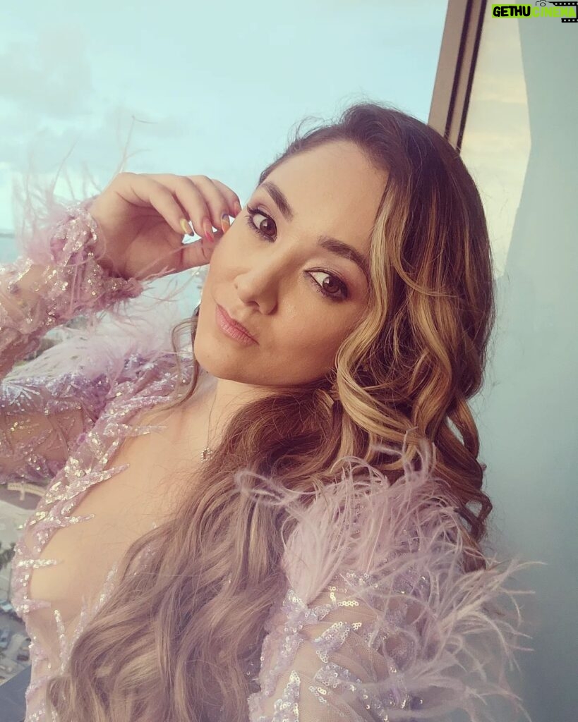 Actress Sherlyn HD Instagram Photos and Wallpapers May 2023 | Gethu Cinema