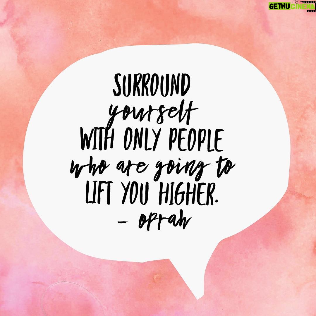 Jessica Capshaw Instagram – Surround yourself. | Gethu Cinema