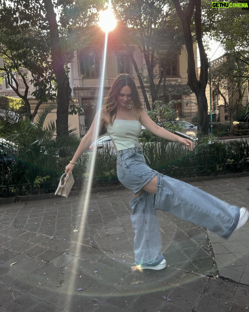 Actress Fabiola Guajardo HD Instagram Photos and Wallpapers March 2024 ...