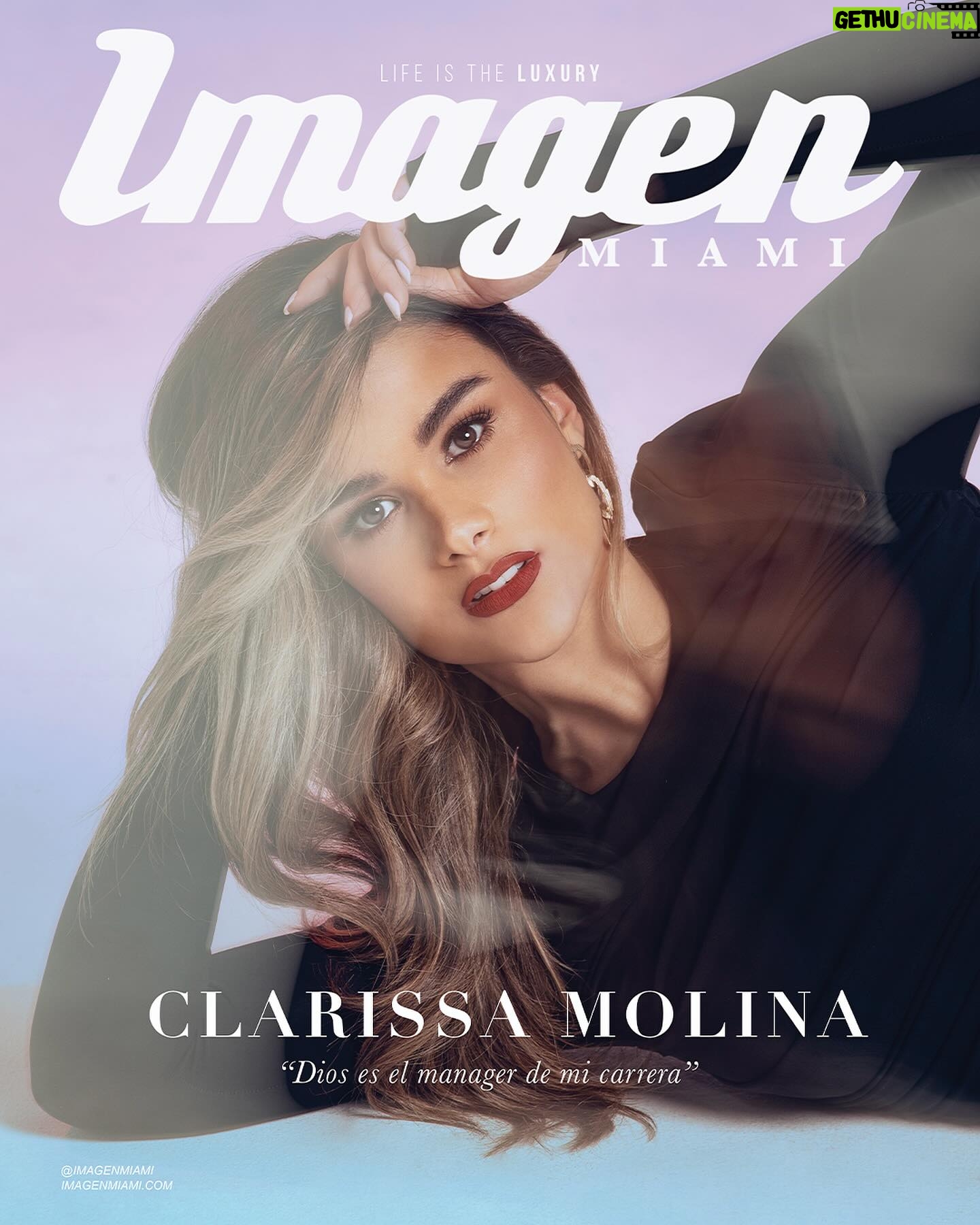 Clarissa Molina Instagram – Feliz y honrada de ser la portada de la ...