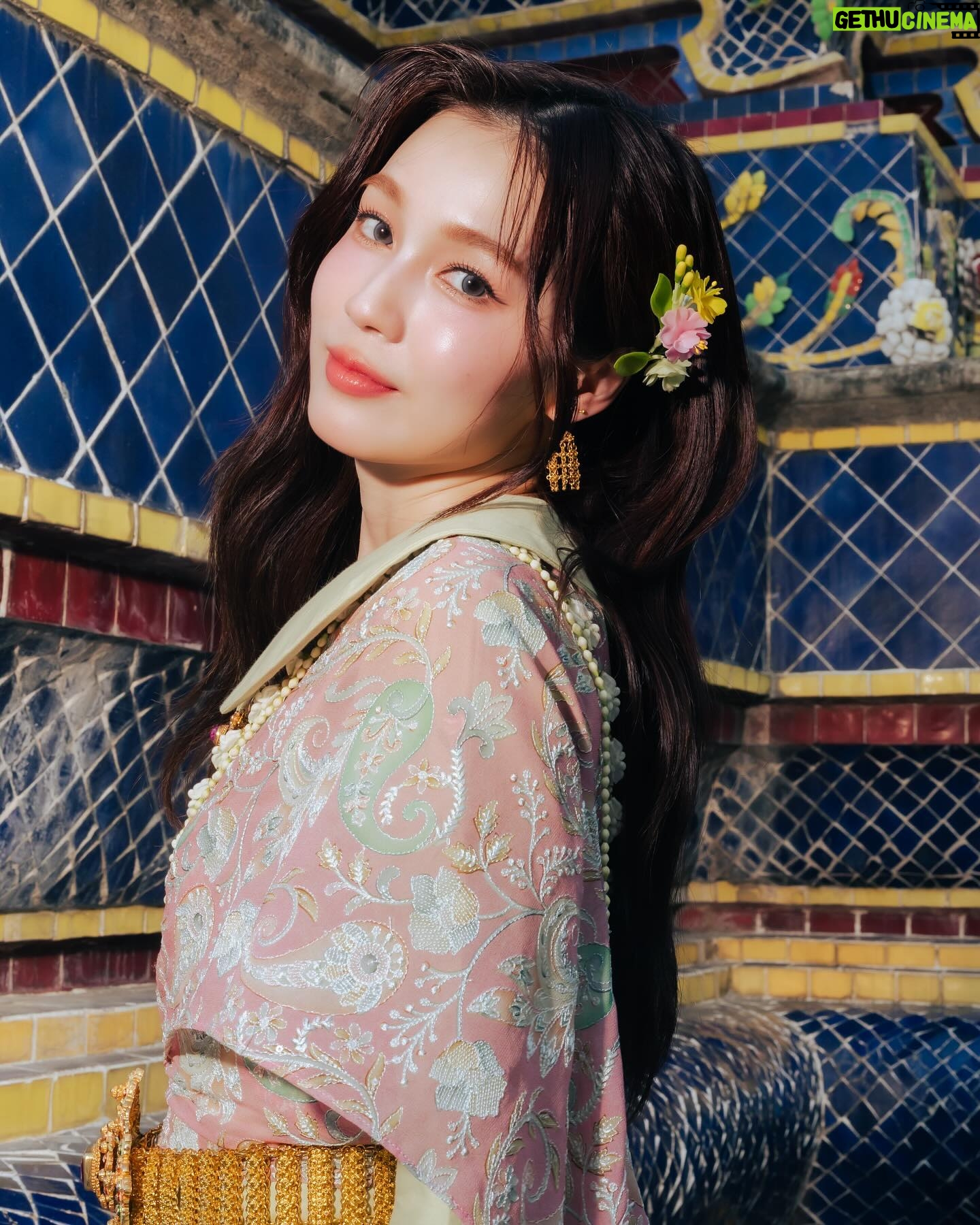 Actress Pattranite Limpatiyakorn HD Instagram Photos and Wallpapers ...