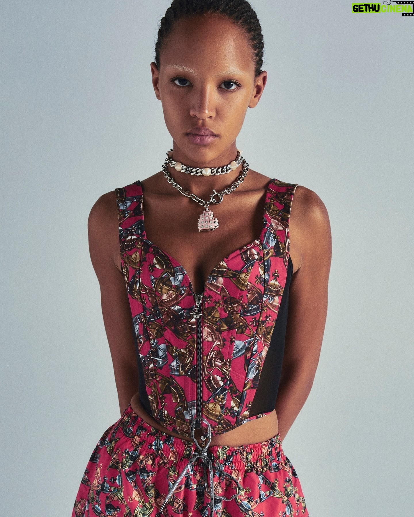 Vivienne Westwood Instagram – This season’s ‘Crazy Orbs’ motif features ...