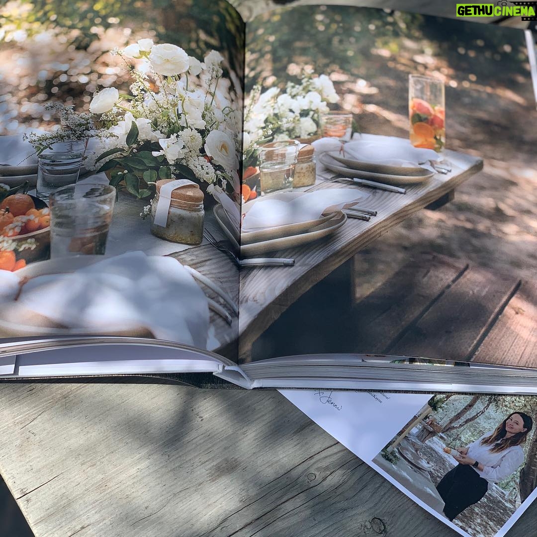 Jessica Capshaw Instagram – My brilliantly gifted friend @jennikayne ...