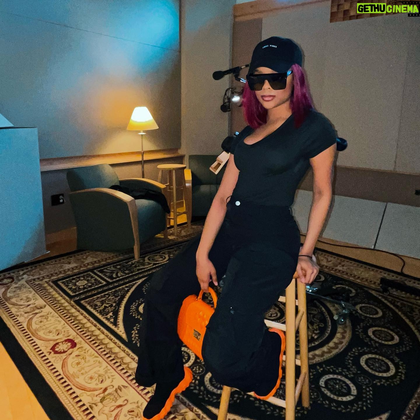 Ajiona Alexus Instagram – Celebrate women of color who pave the way. # ...