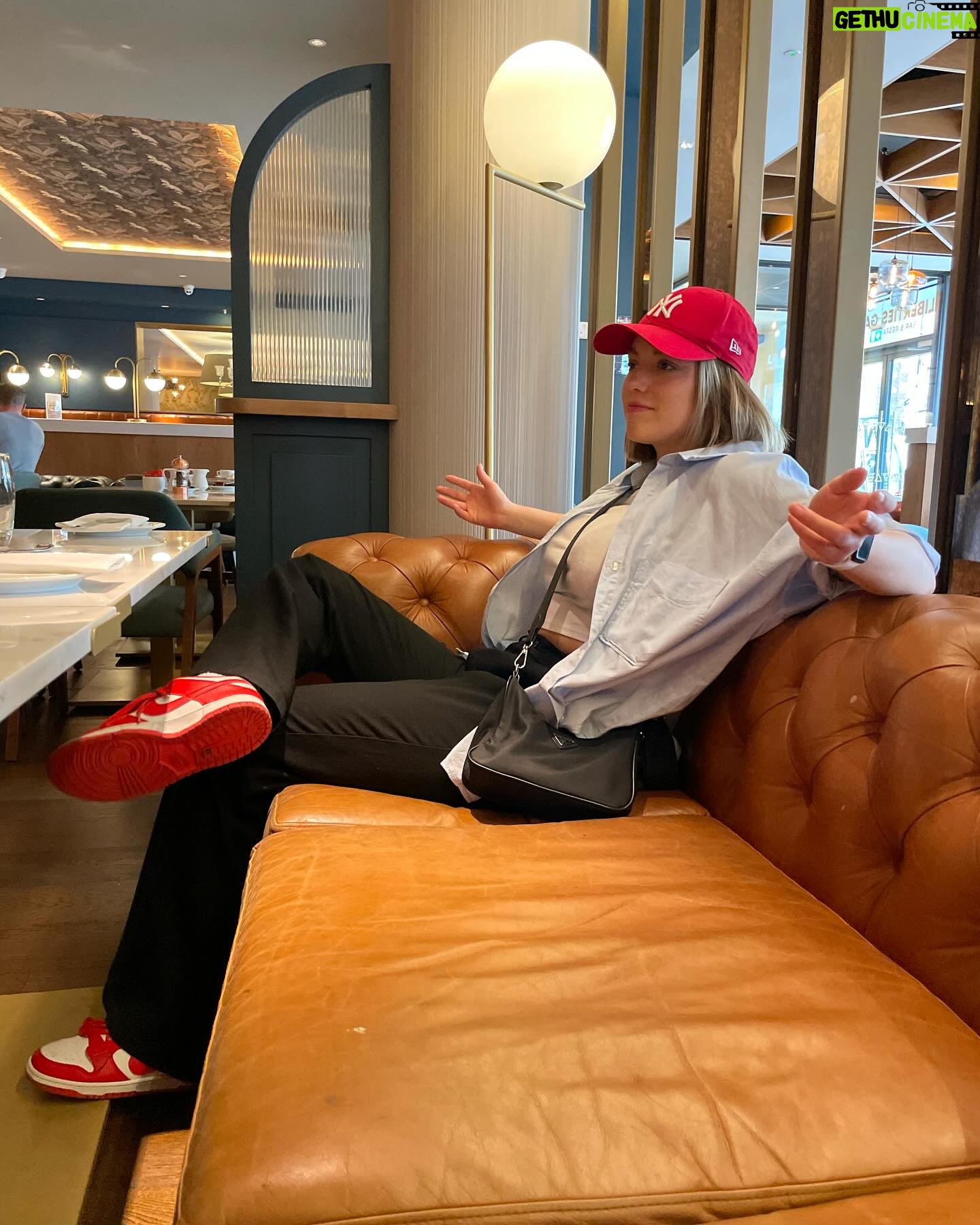 Allie Sherlock Instagram – Thinking about life | Gethu Cinema