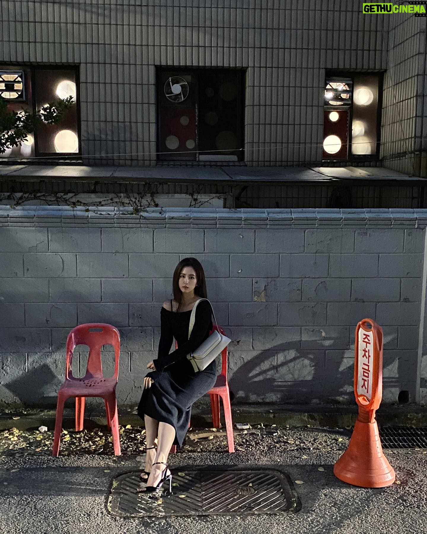 Actress Amanda Chou HD Instagram Photos and Wallpapers April 2024 ...