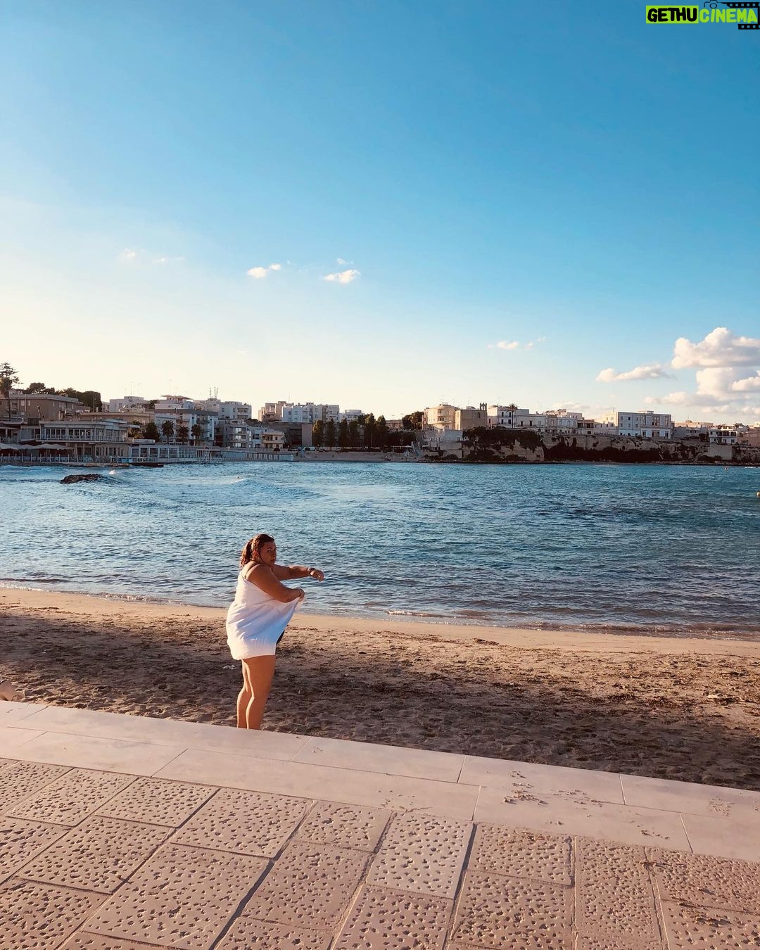 Annabelle Wallis Instagram – Filming in Italy 🤍 Puglia 🤍 | Gethu Cinema