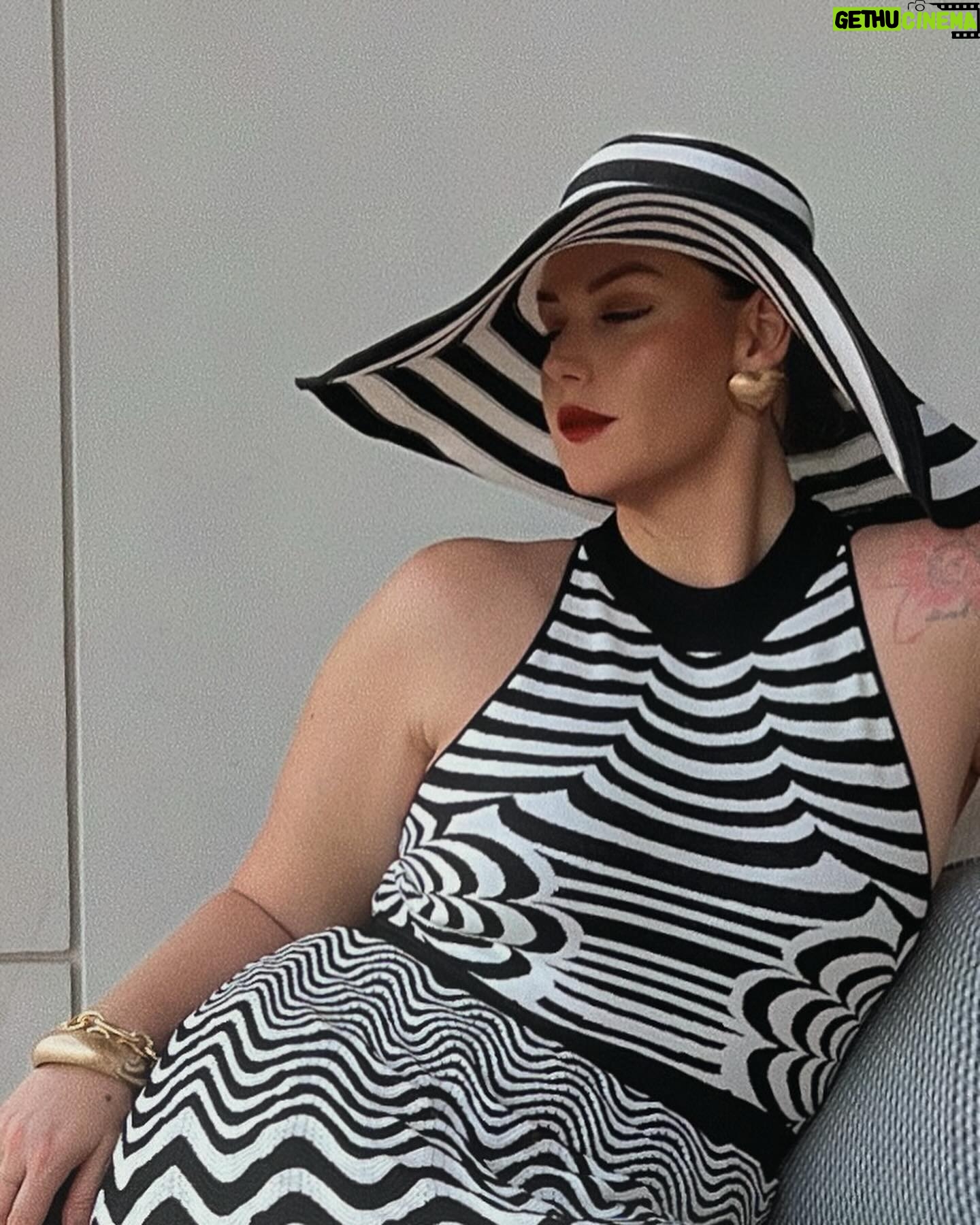 Aurélie Van Daelen Instagram – Call me Mary. Éclectique, audacieuse ...