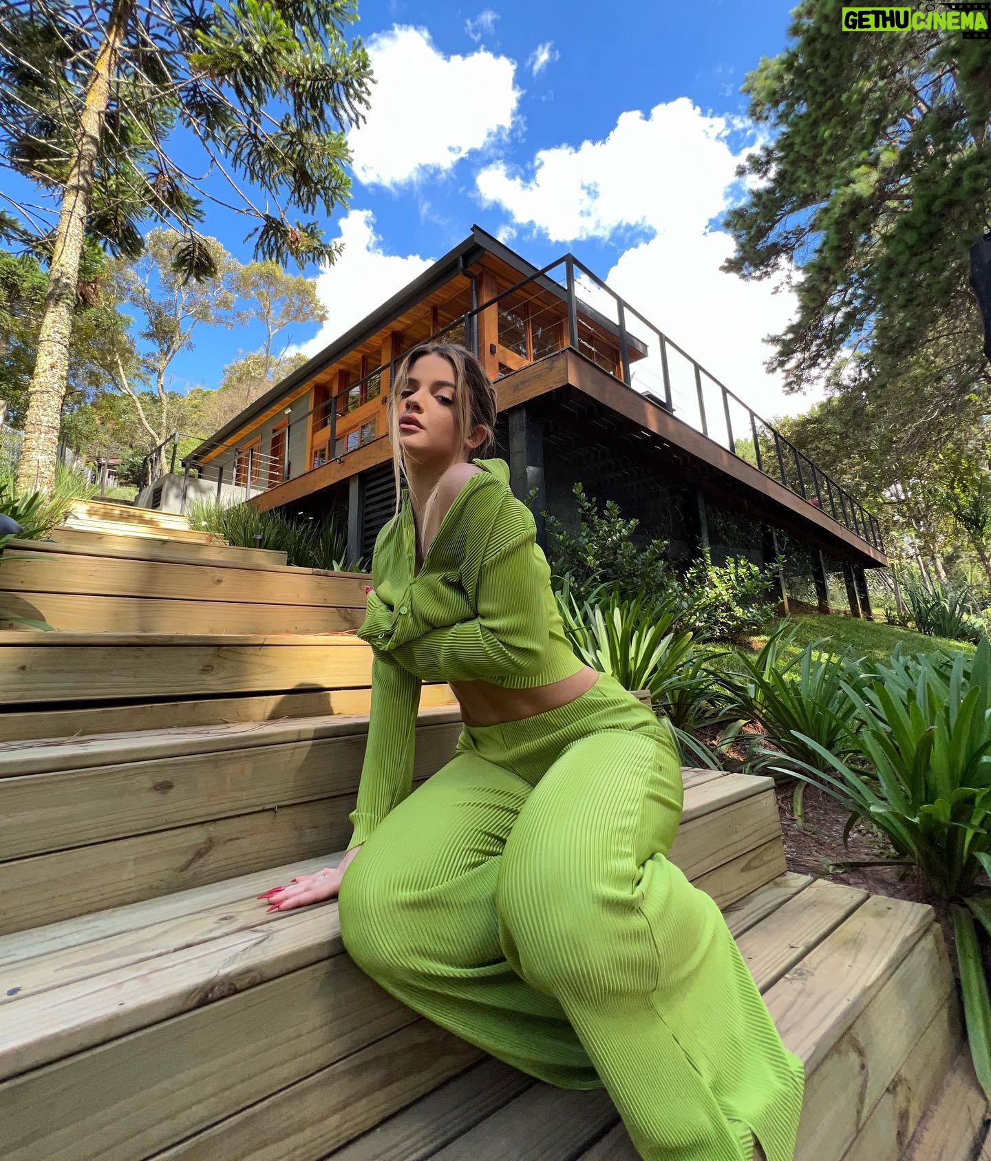 Belle Longwell Instagram – uma mineirinha no meio do mato é uma pessoa ...