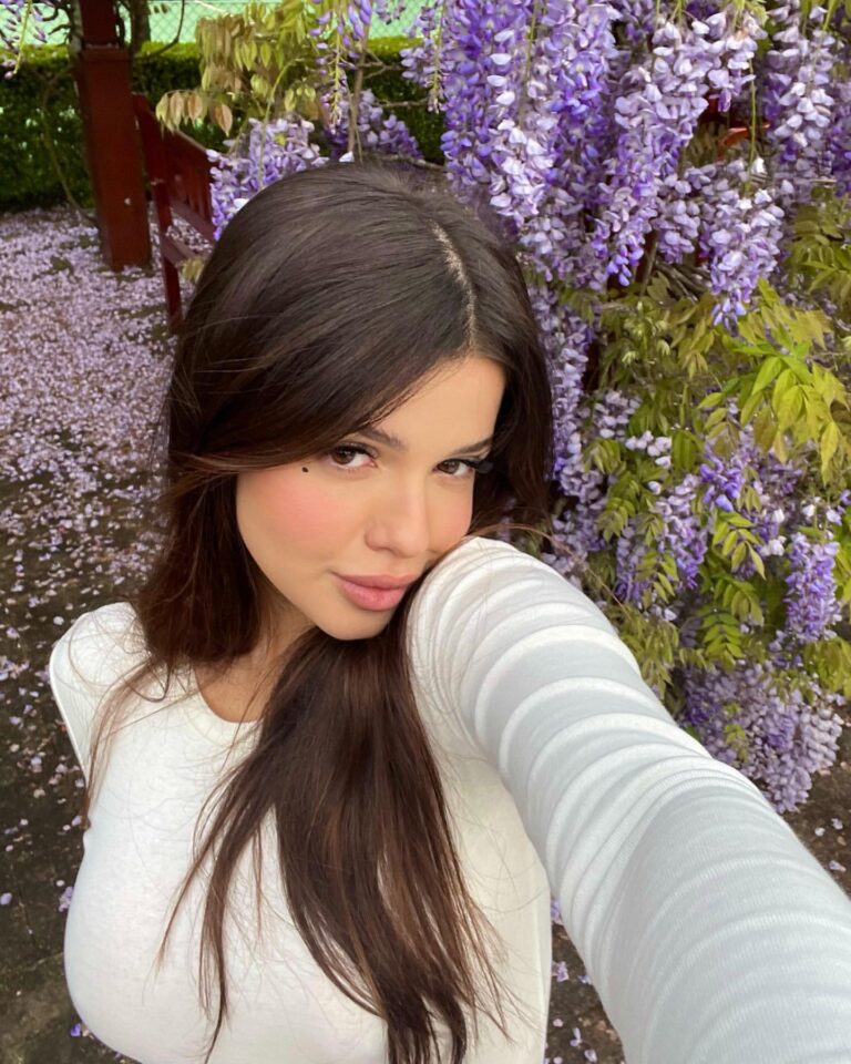 10 Must-See Instagram Photos of Belle Longwell