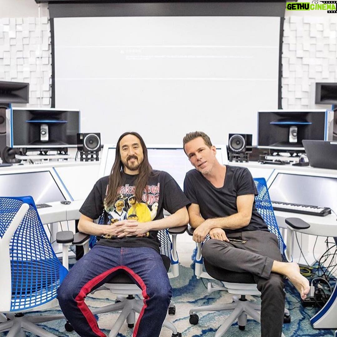 Devon Aoki Instagram – Weekend squad! Halloween in Vegas not a bad idea ...