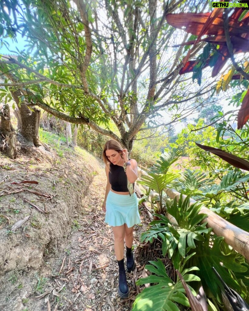 Actress Eileen Abad HD Instagram Photos and Wallpapers May 2024 | Gethu Cinema