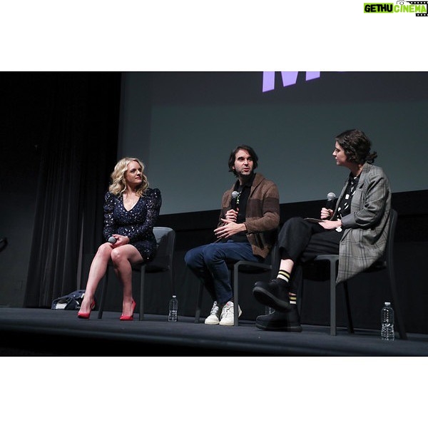 Elisabeth Moss Instagram – Thank you for having @alexrossperry and I ...