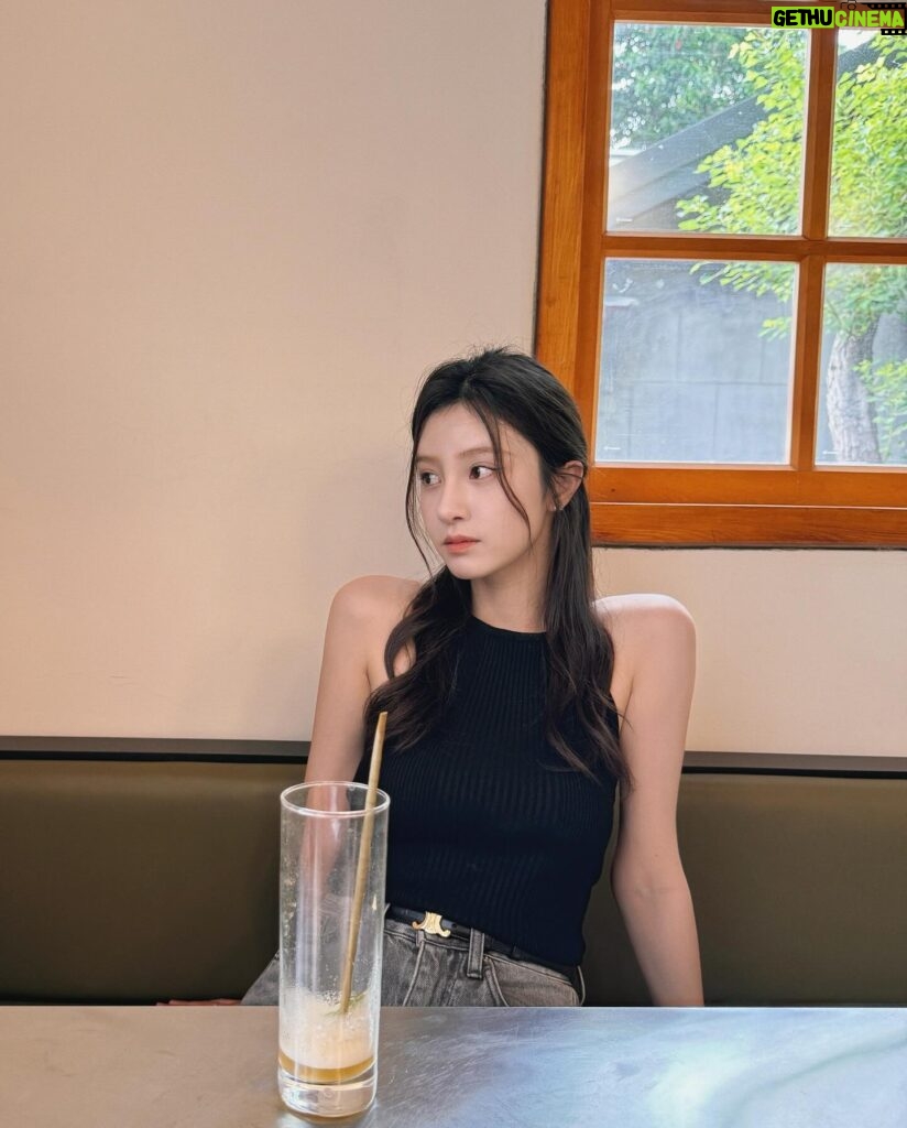 Actress Genie Chen HD Instagram Photos and Wallpapers June 2024 | Gethu ...