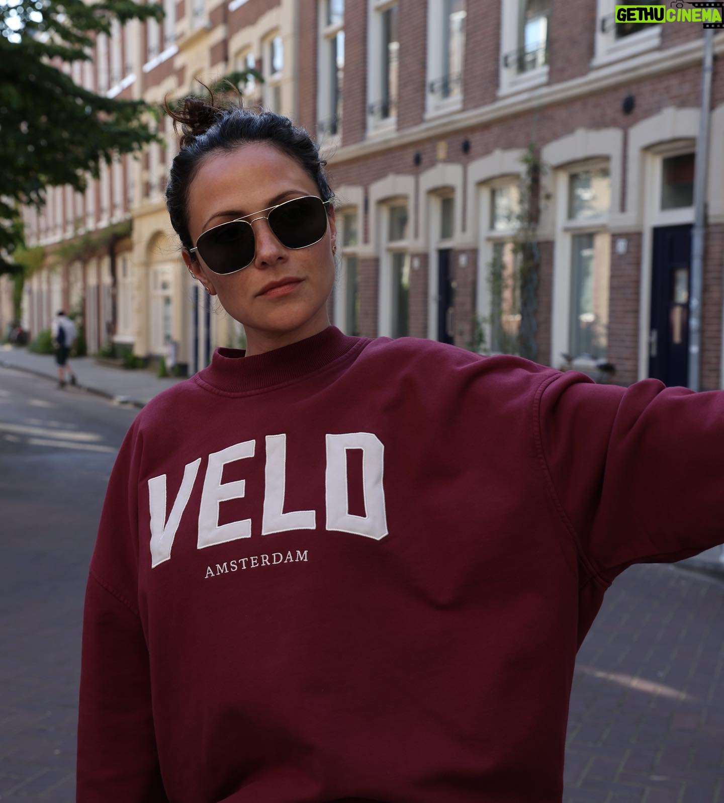 Italia Ricci Instagram – Falling for fall in Veld 🍂 | Gethu Cinema