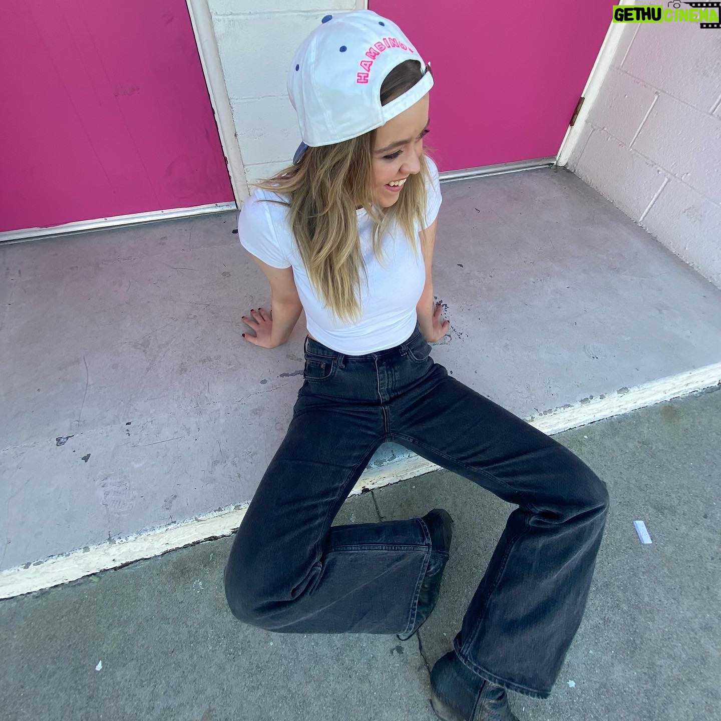 Jade Pettyjohn Instagram – Tuesdays feel like ^^^ | Gethu Cinema