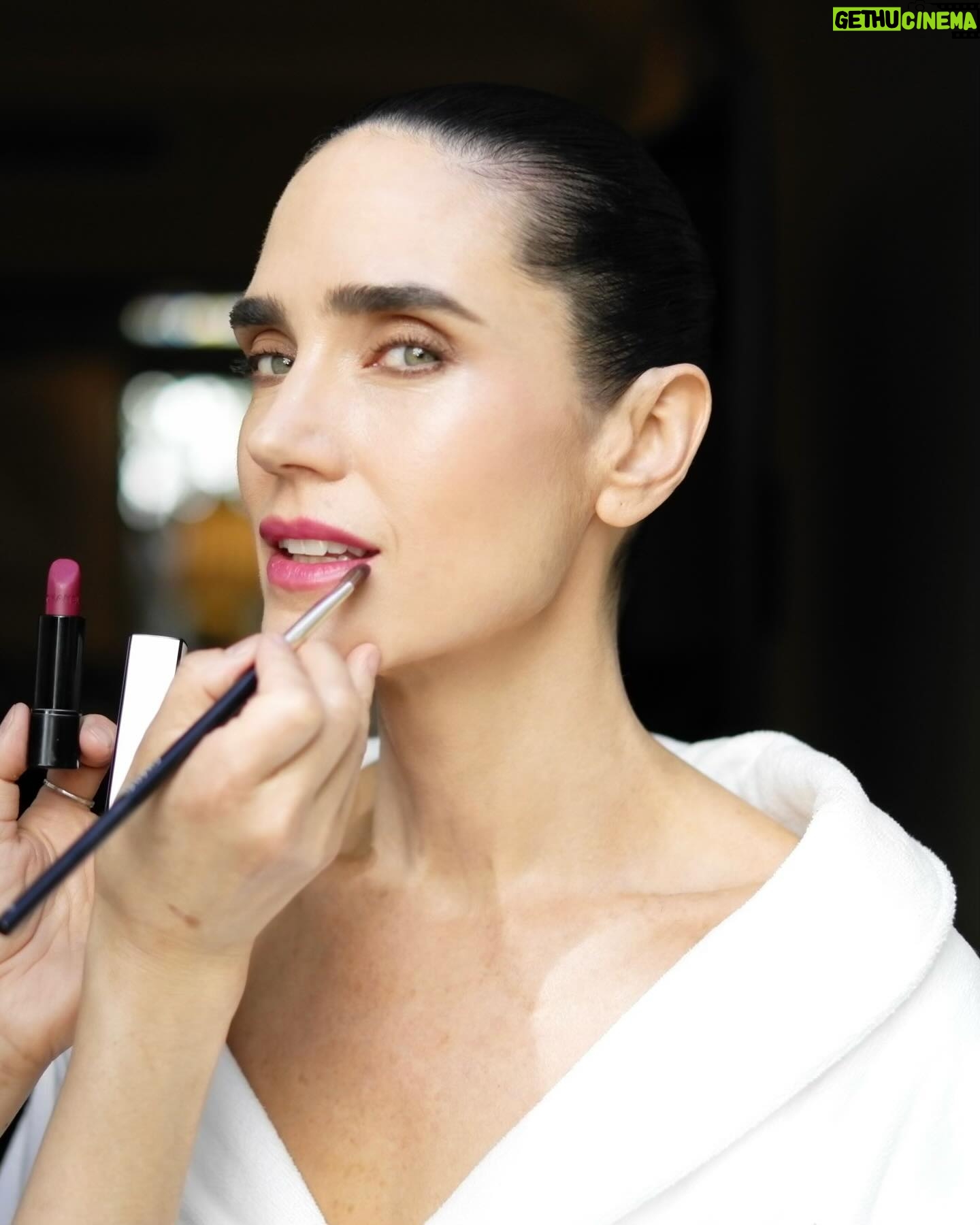 Jennifer Connelly Instagram – #DarkMatter premiere glam | Gethu Cinema