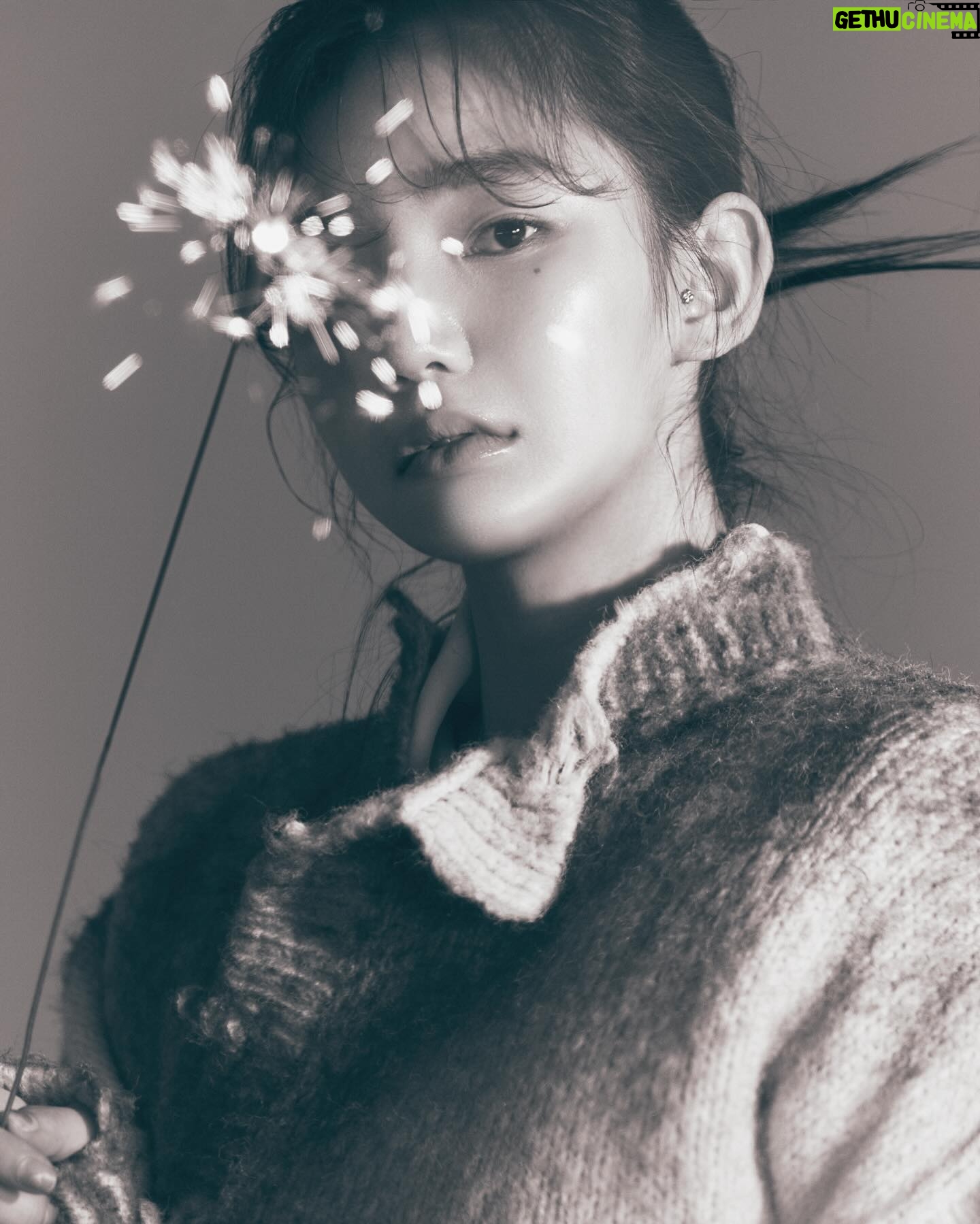 Lee Eun-saem Instagram – . Photographer. @hongseongjip_ Art Director ...