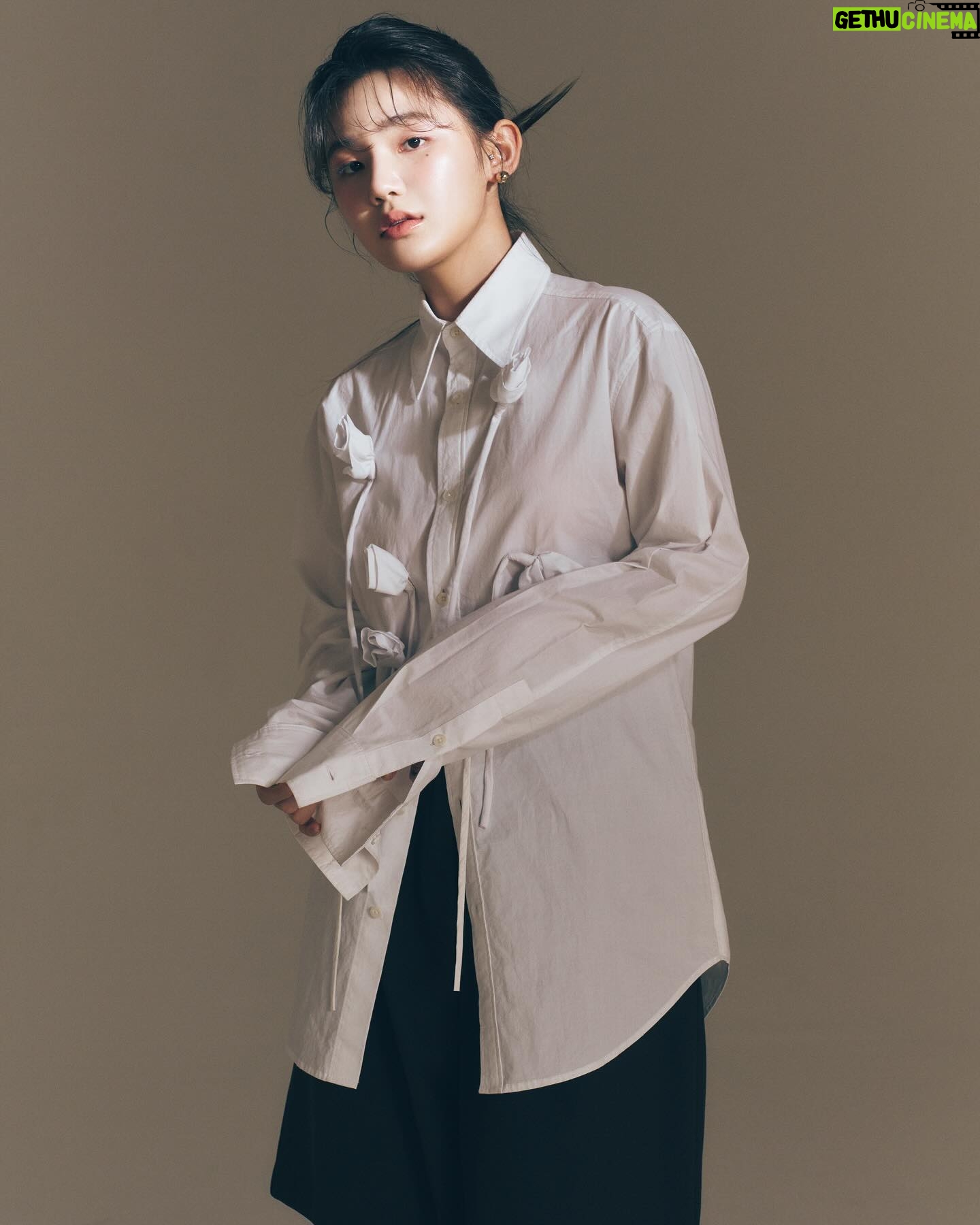 Lee Eun-saem Instagram – . Photographer. @hongseongjip_ Art Director ...