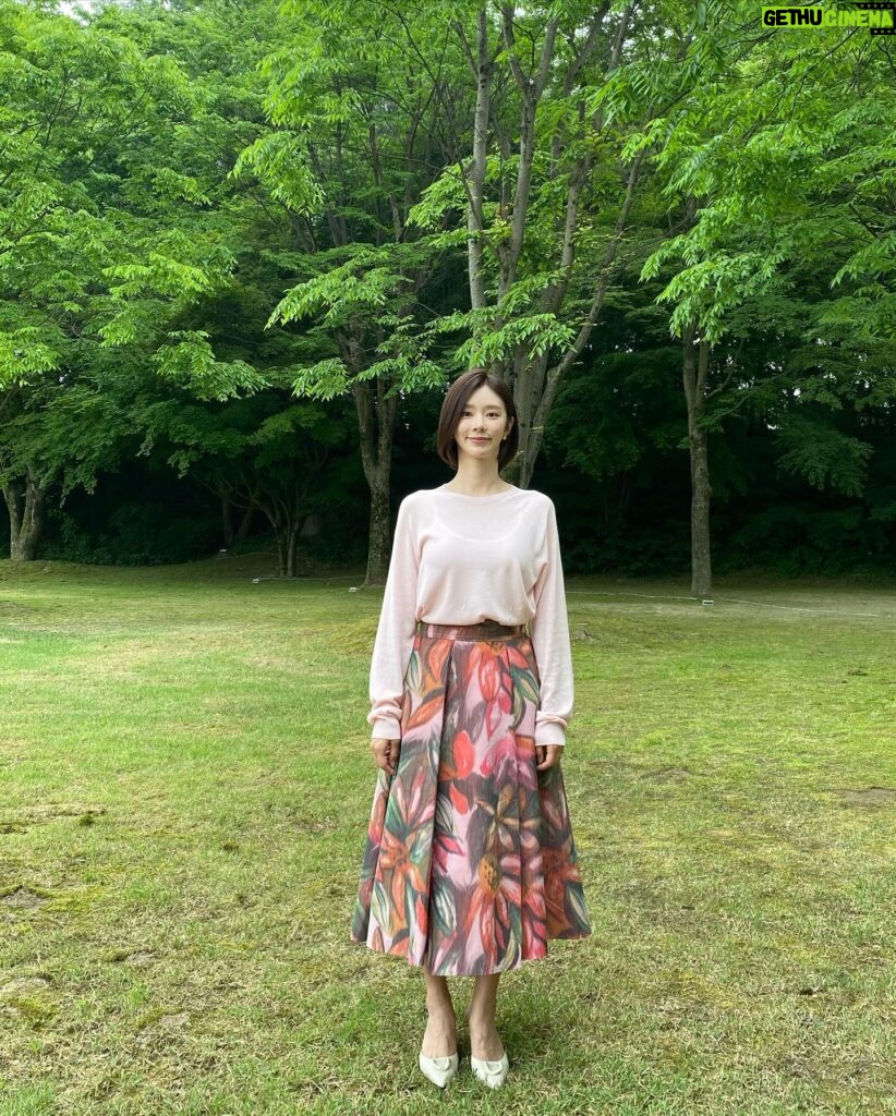 Actress Lee Ju-bin HD Instagram Photos and Wallpapers March 2024 ...
