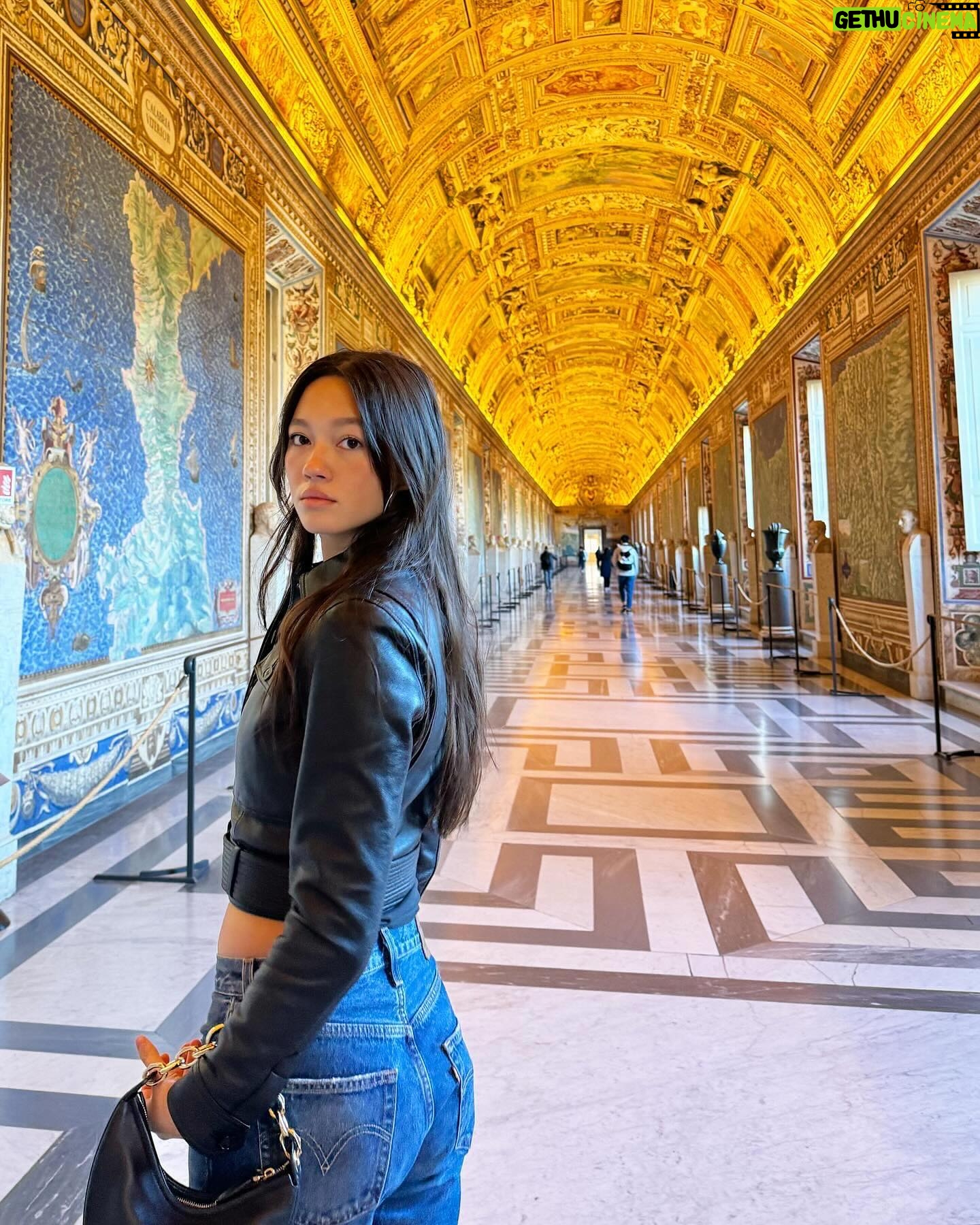 Actress Lily Chee HD Instagram Photos and Wallpapers March 2024 | Gethu ...