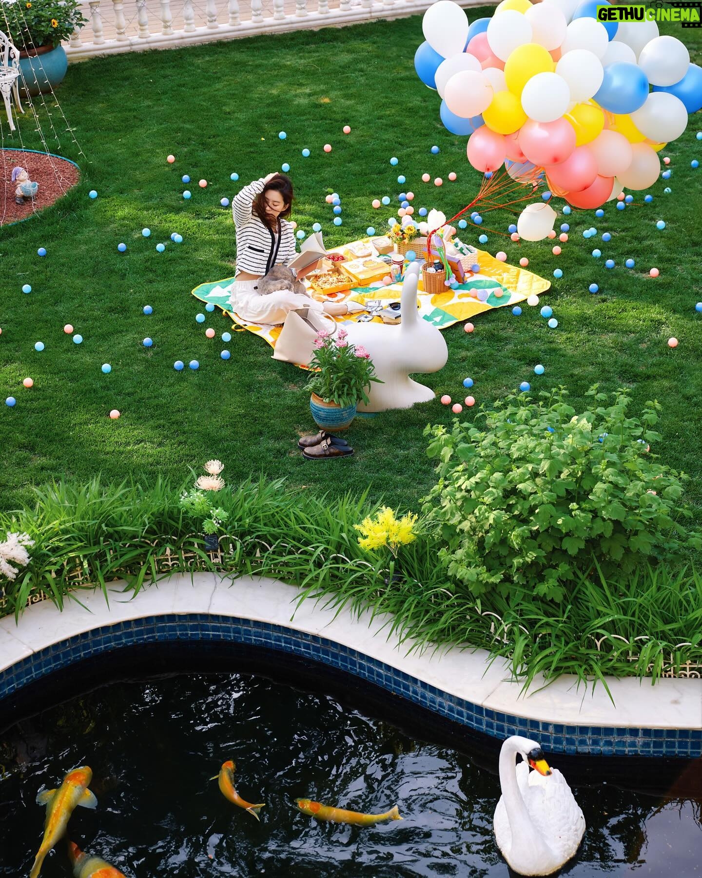 Liu Yifei Instagram – a day at 🏡 | Gethu Cinema