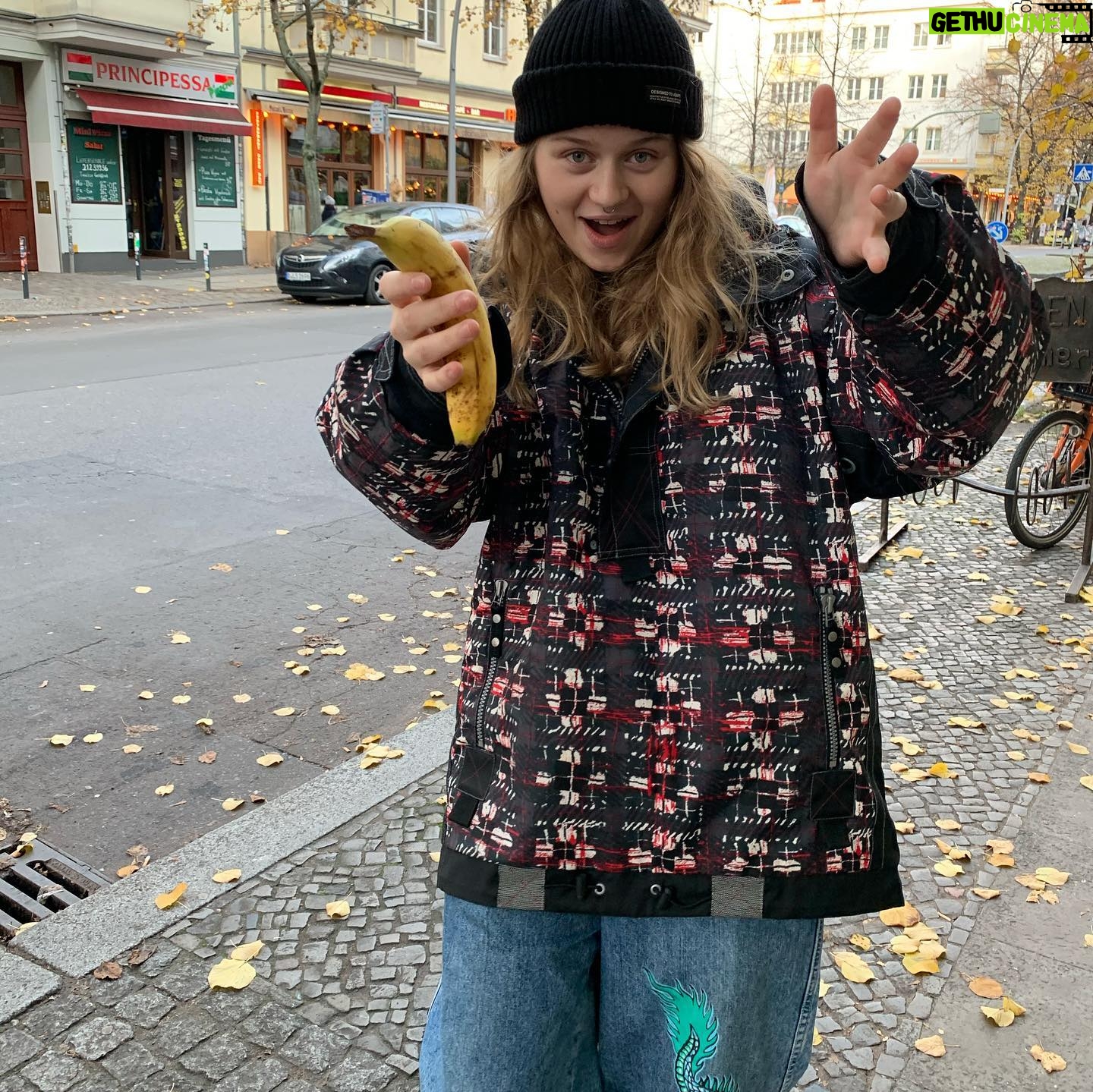 Marie Ulven Ringheim Instagram – wow berlin is so cool wow | Gethu Cinema