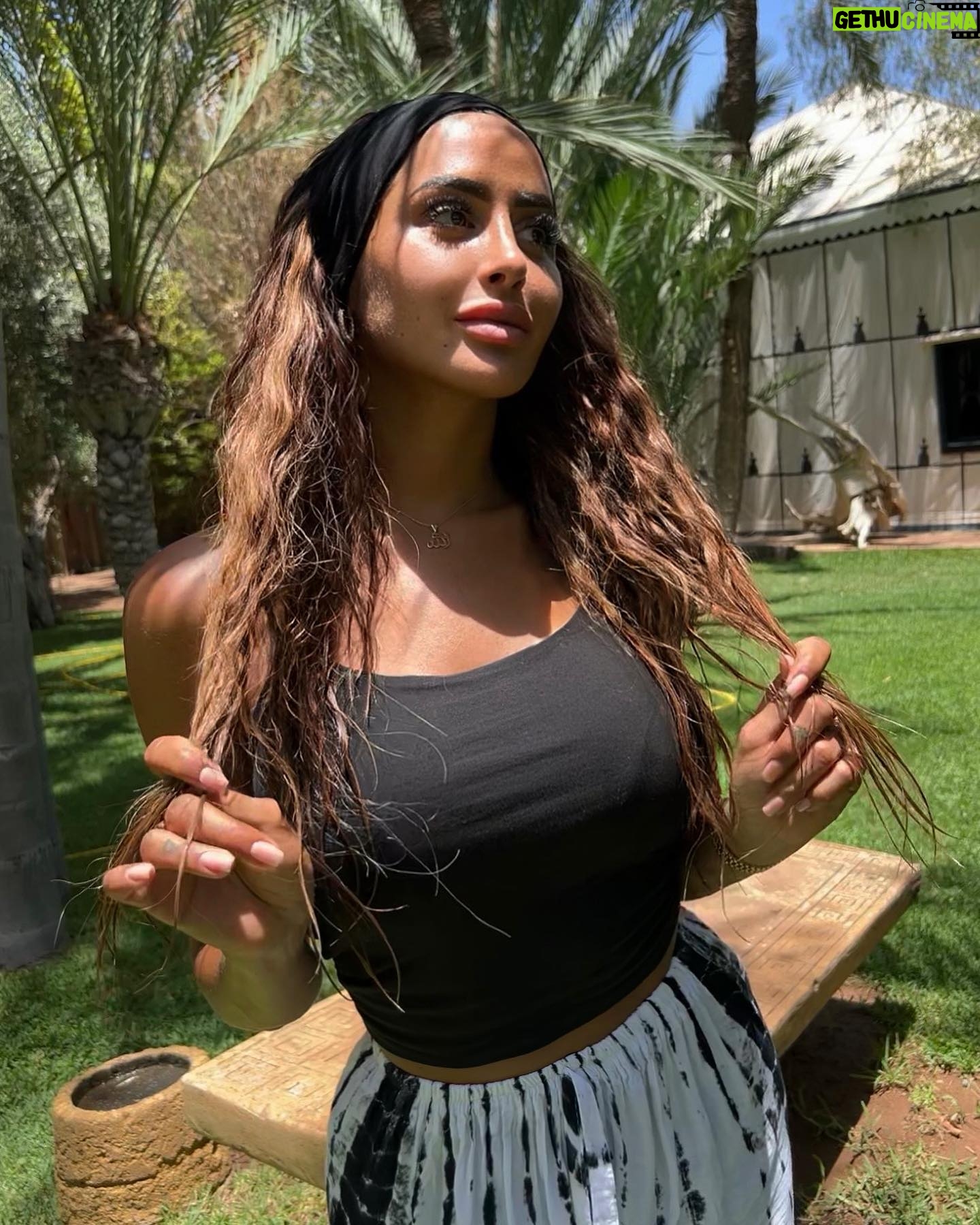 Marine El Himer Instagram – Face card | Gethu Cinema