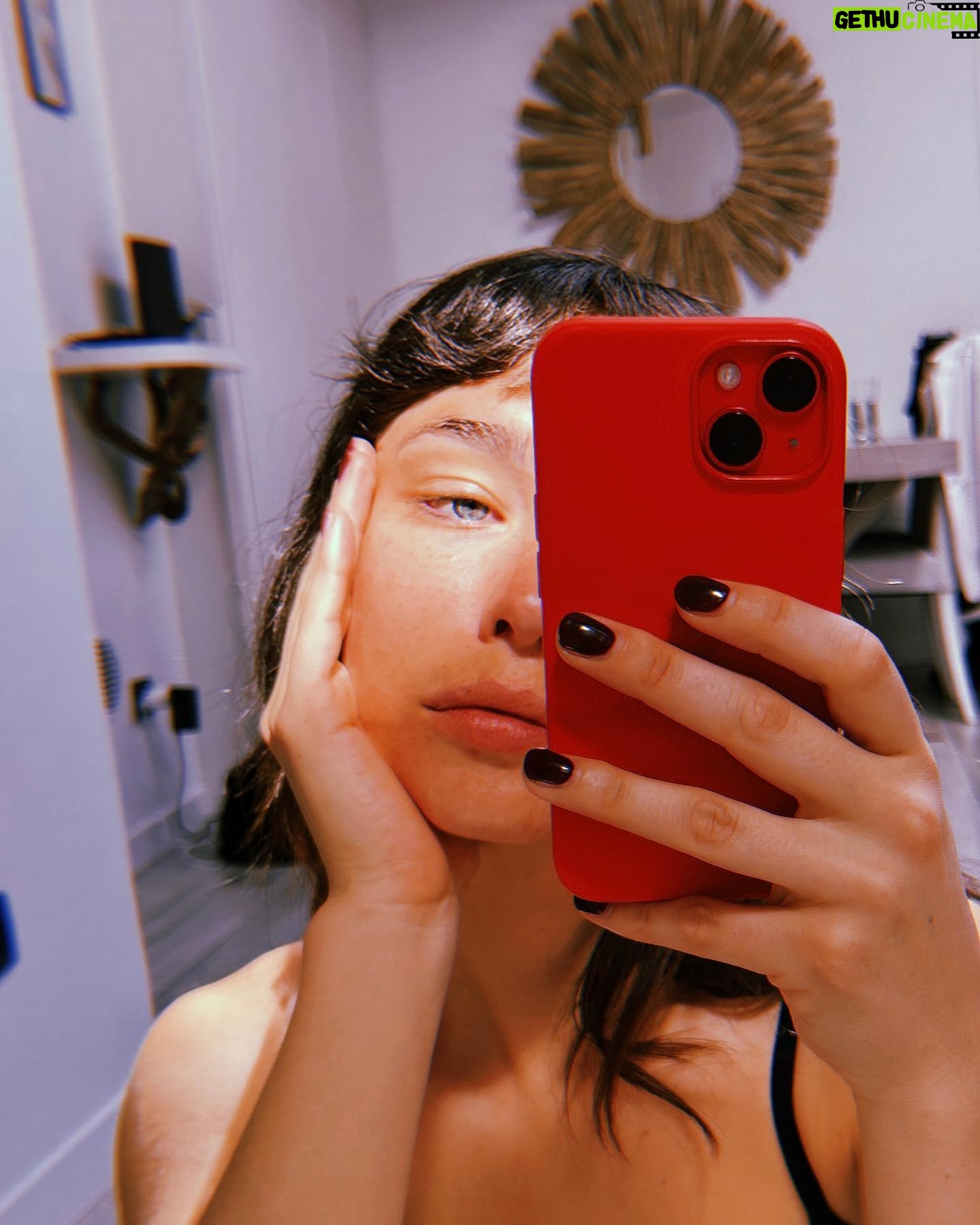 Matilda De Angelis Instagram – Ho abitato in 12 case nella mia vita ...