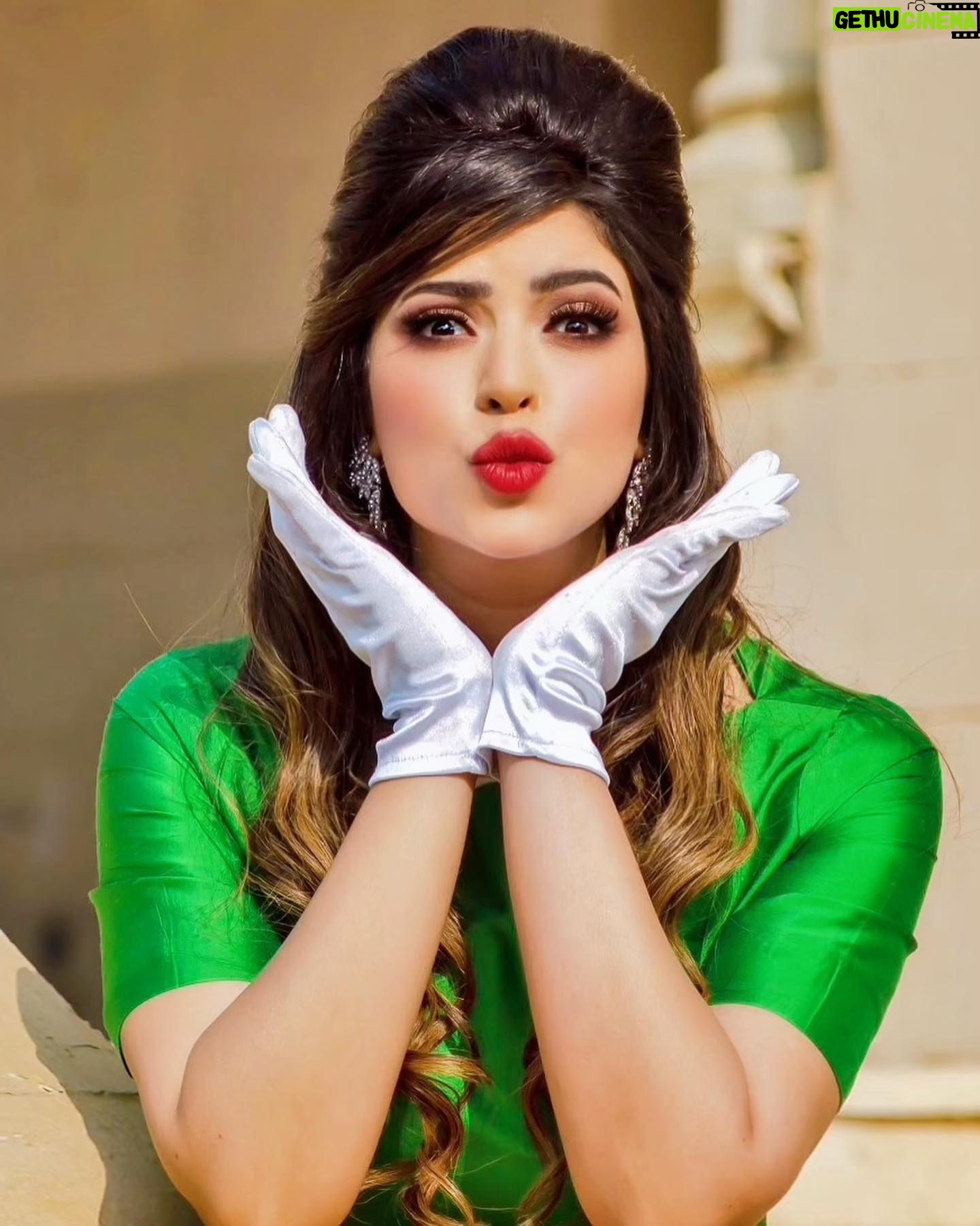 Merna Gamel Instagram – 💚 60’s | Gethu Cinema