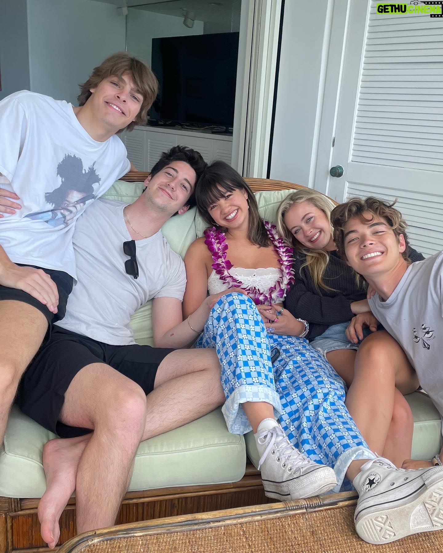 Peyton Elizabeth Lee Instagram – IN HONOR OF DOOGIE KAMEALOHA M.D ...