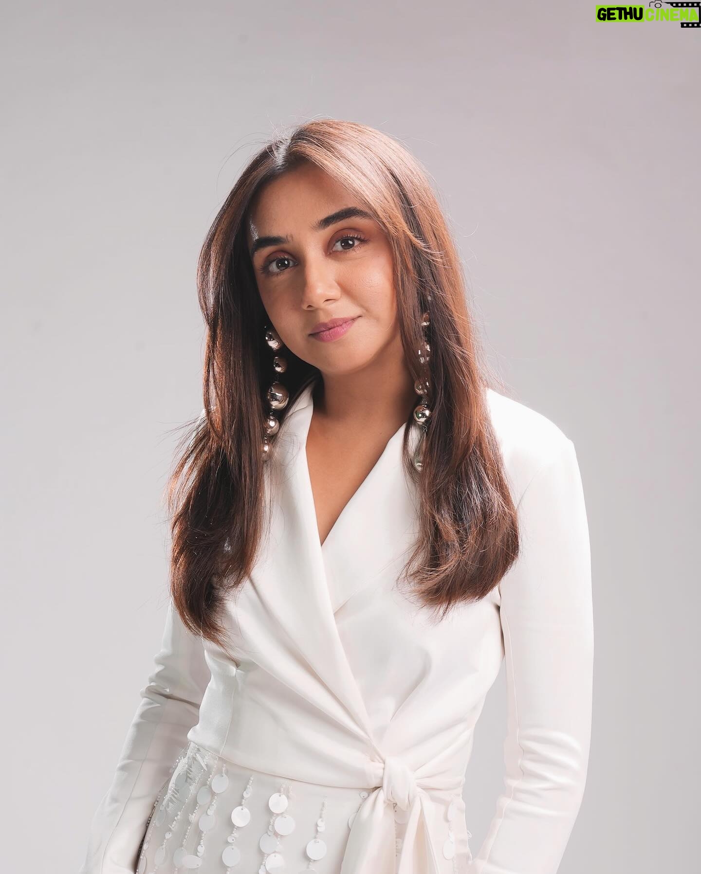 Actress Prajakta Koli HD Instagram Photos and Wallpapers July 2024 ...