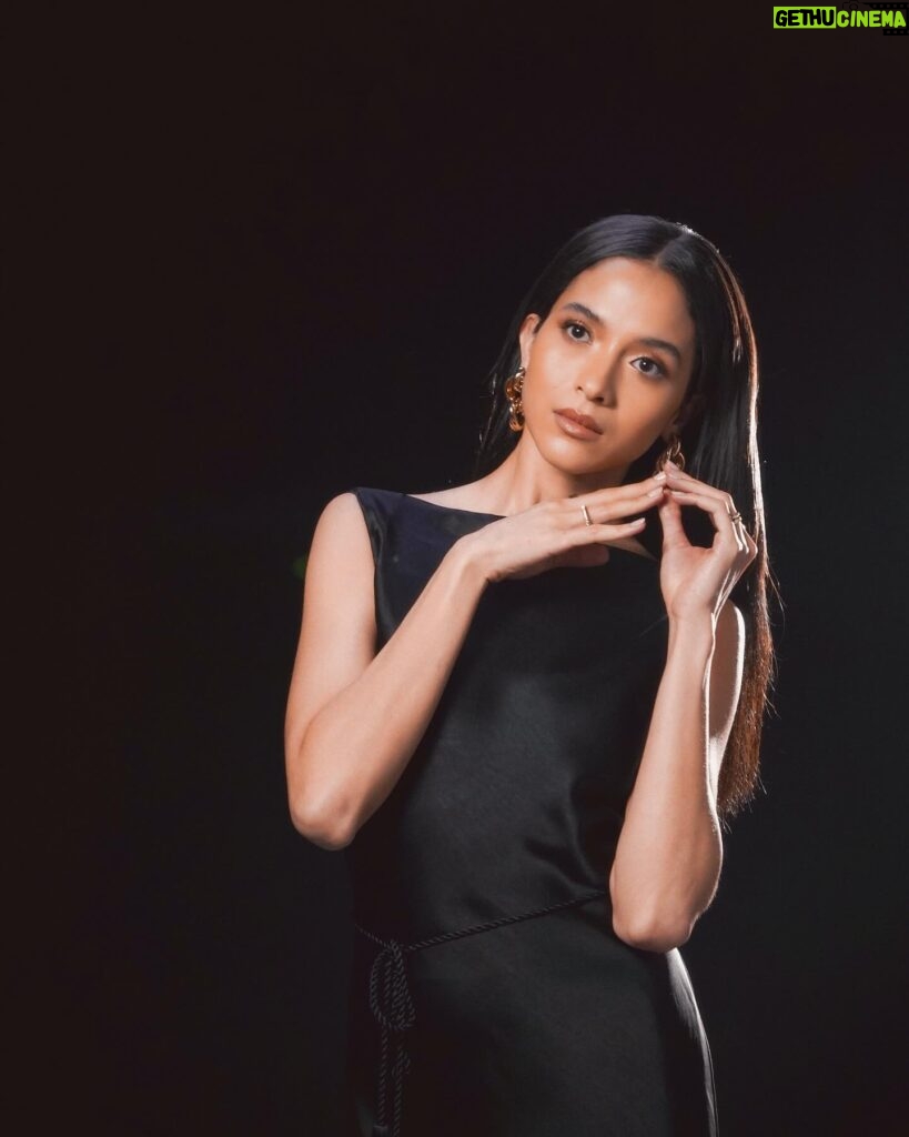 Actress Putri Marino HD Instagram Photos and Wallpapers March 2024 ...