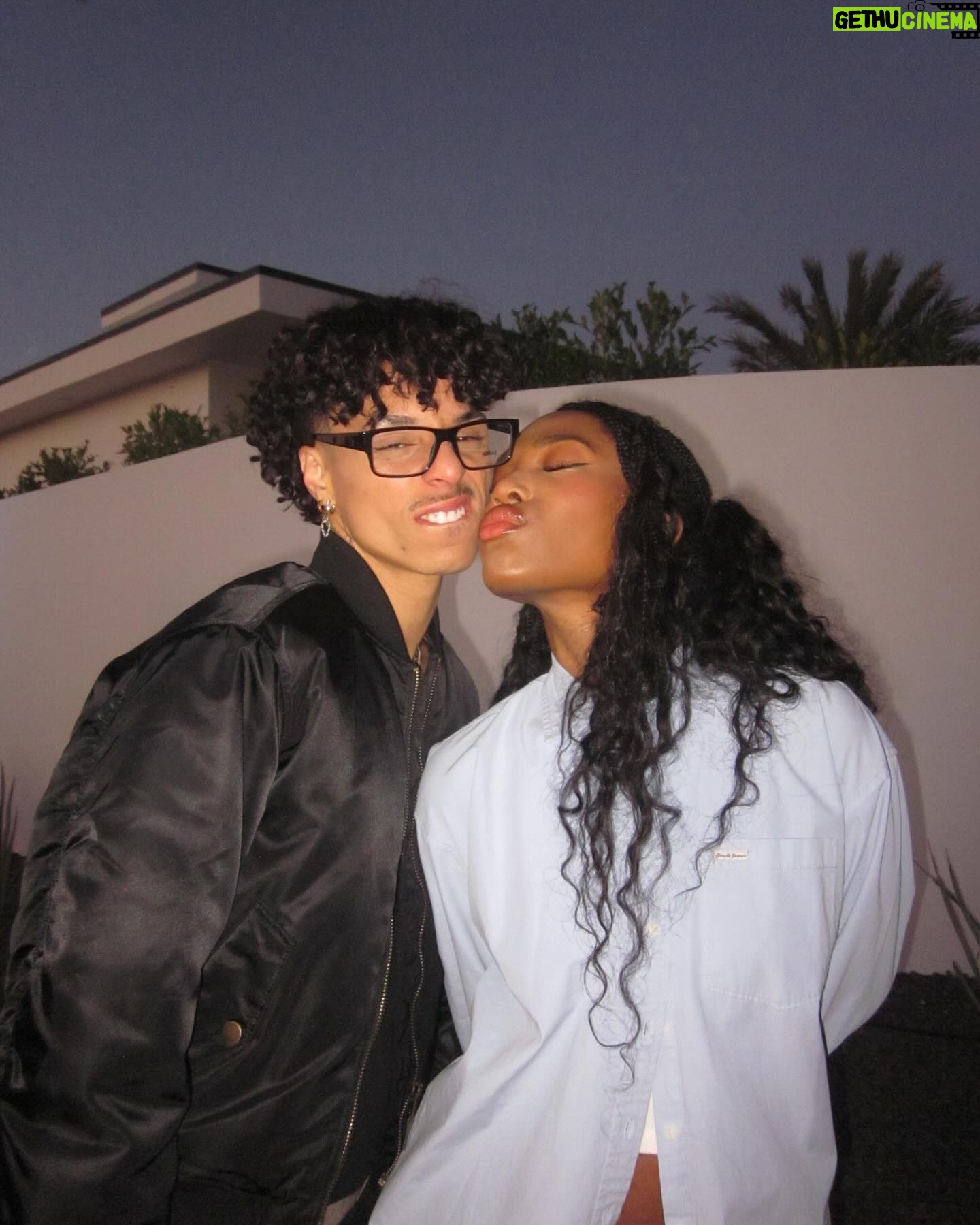 Quen Blackwell Instagram – larray is actually my cousin on my daddy ...