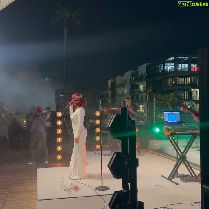 RAYE Instagram – Life has been a beautiful blur recently. I am so moved ...