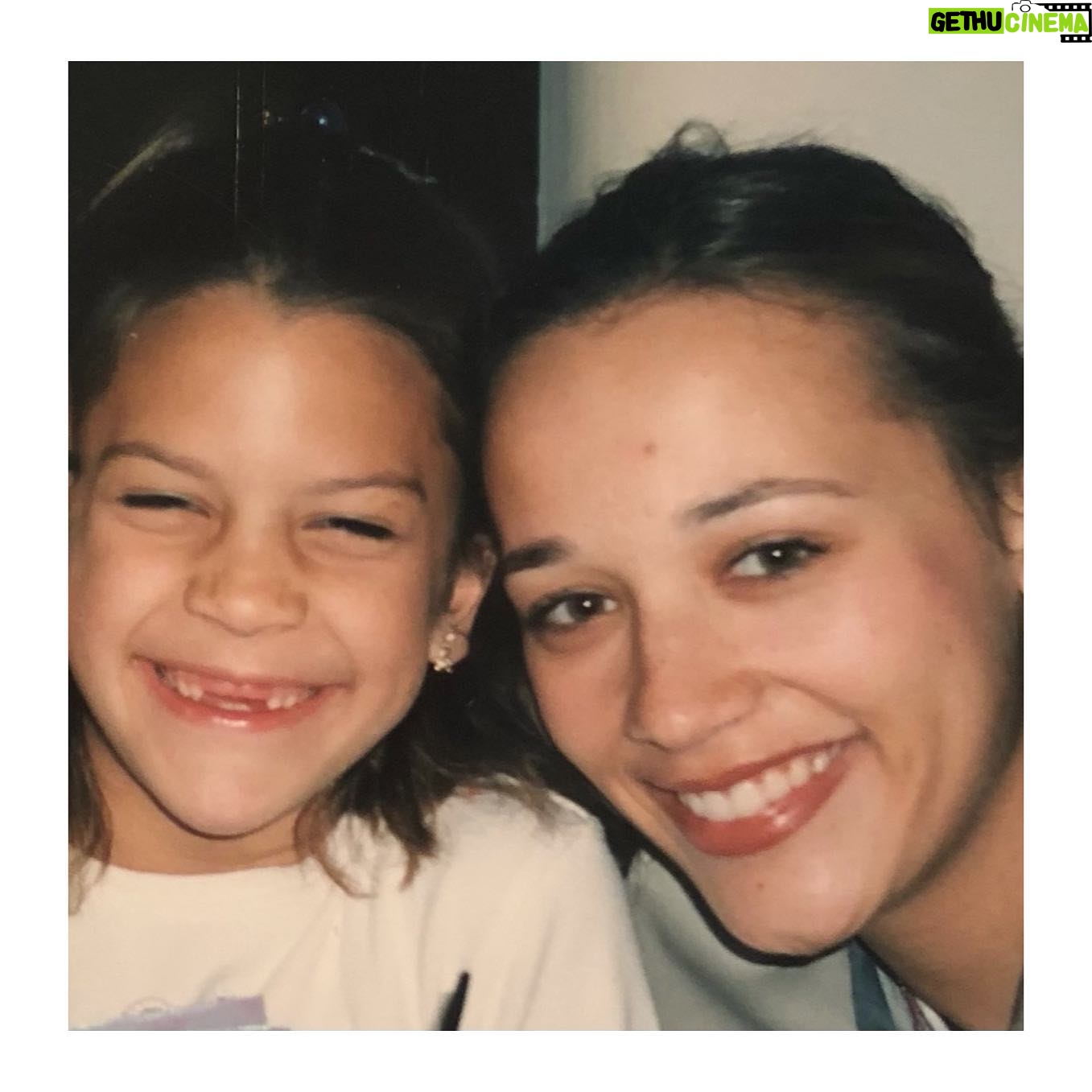Rashida Jones Instagram – Happy Birthday to my baby sister ...