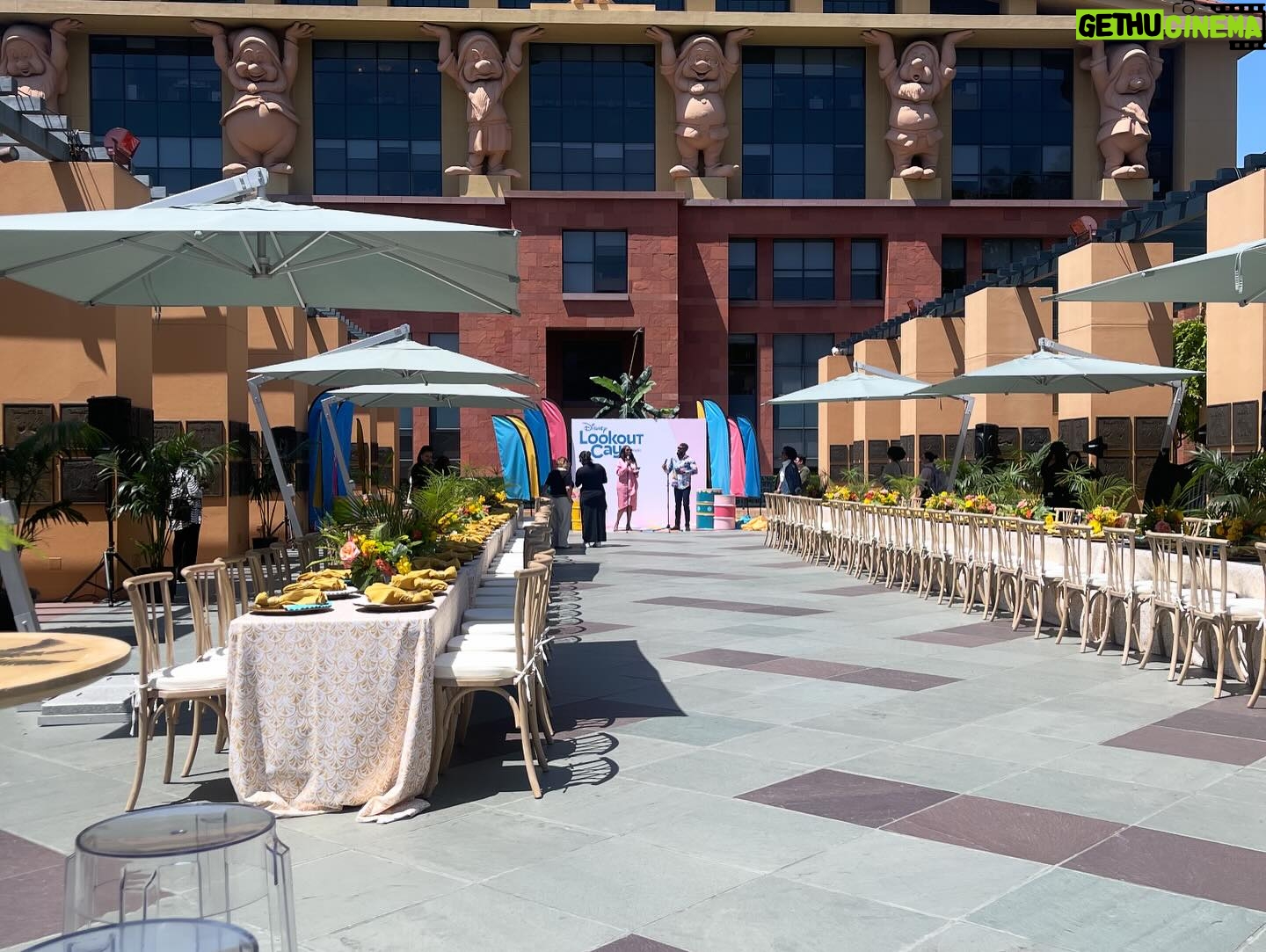 Raven-Symoné Instagram – Such a great day at the Disney lot ...