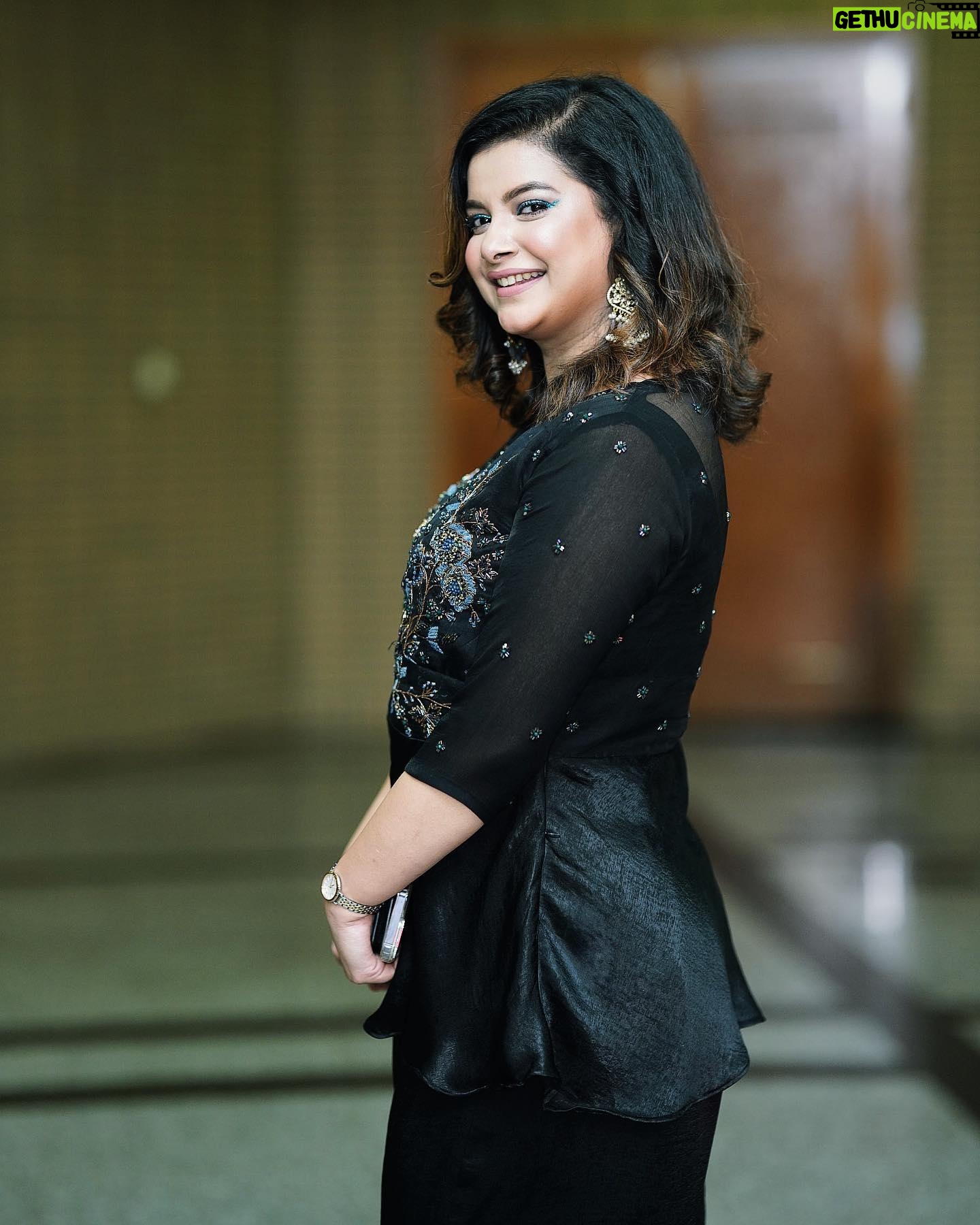 Actress Sabnam Faria HD Instagram Photos and Wallpapers November 2023 ...