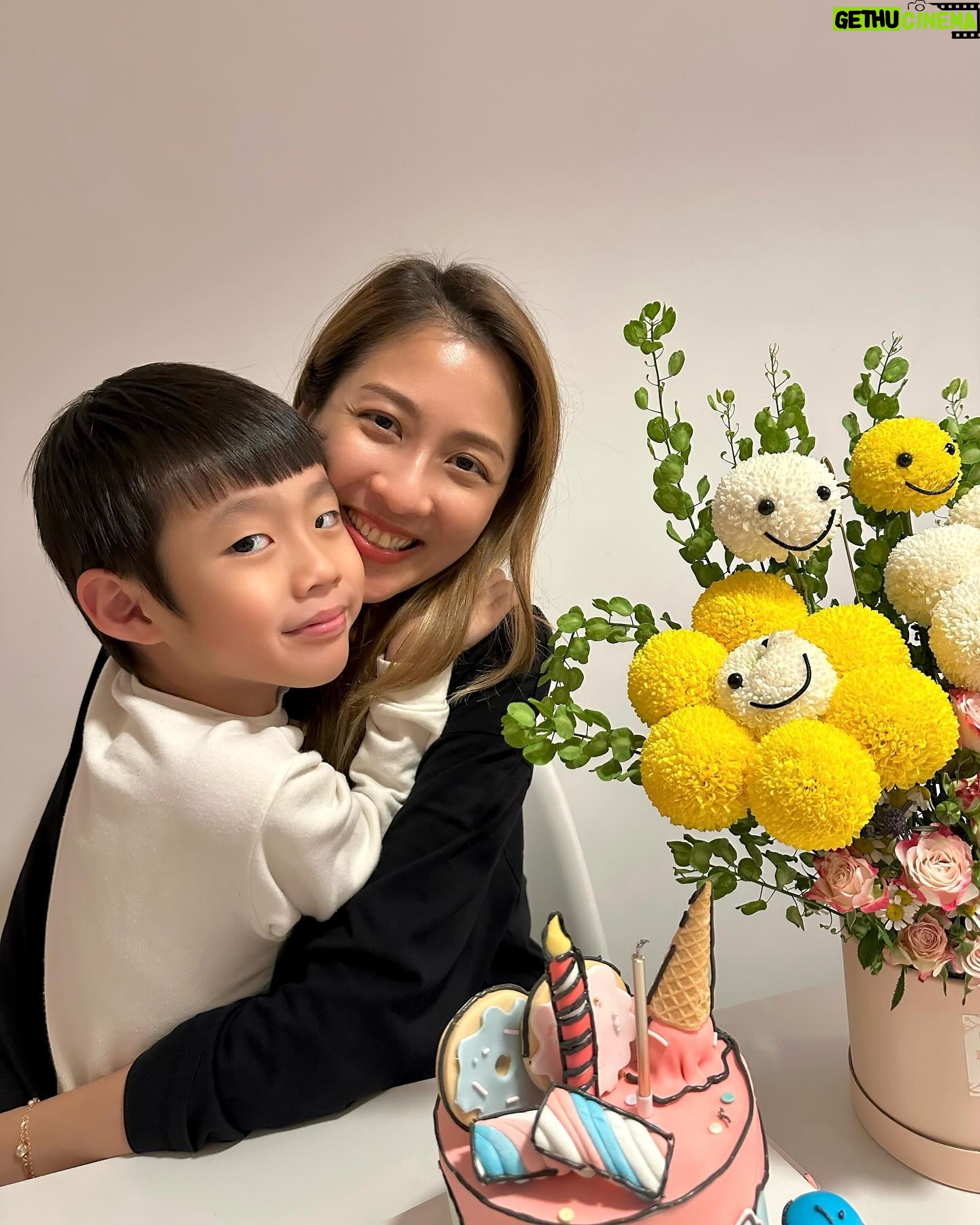 Actress Sharon Chan Man-Chi HD Instagram Photos and Wallpapers February ...