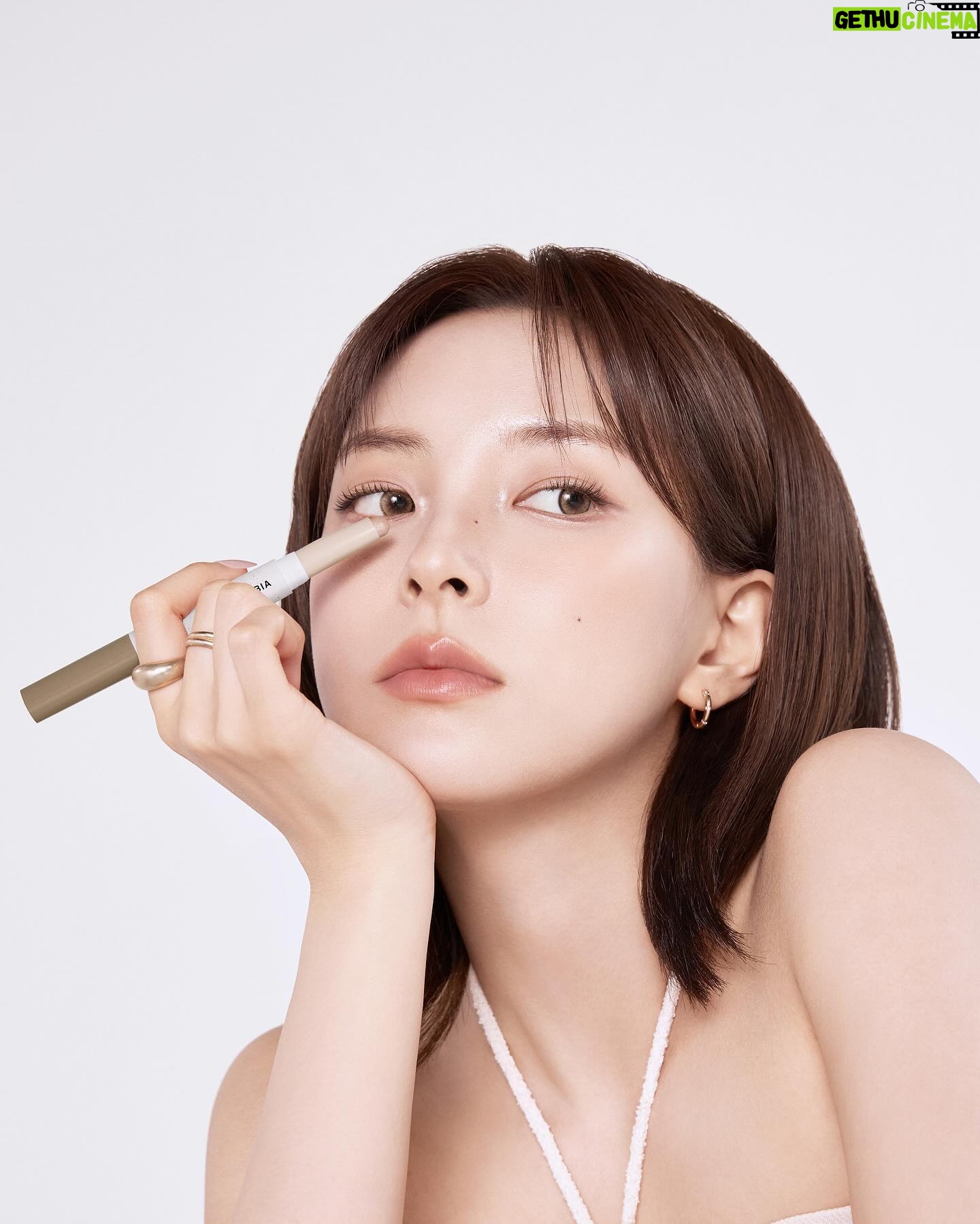 Actress Shin Su-hyun HD Instagram Photos and Wallpapers June 2024 ...