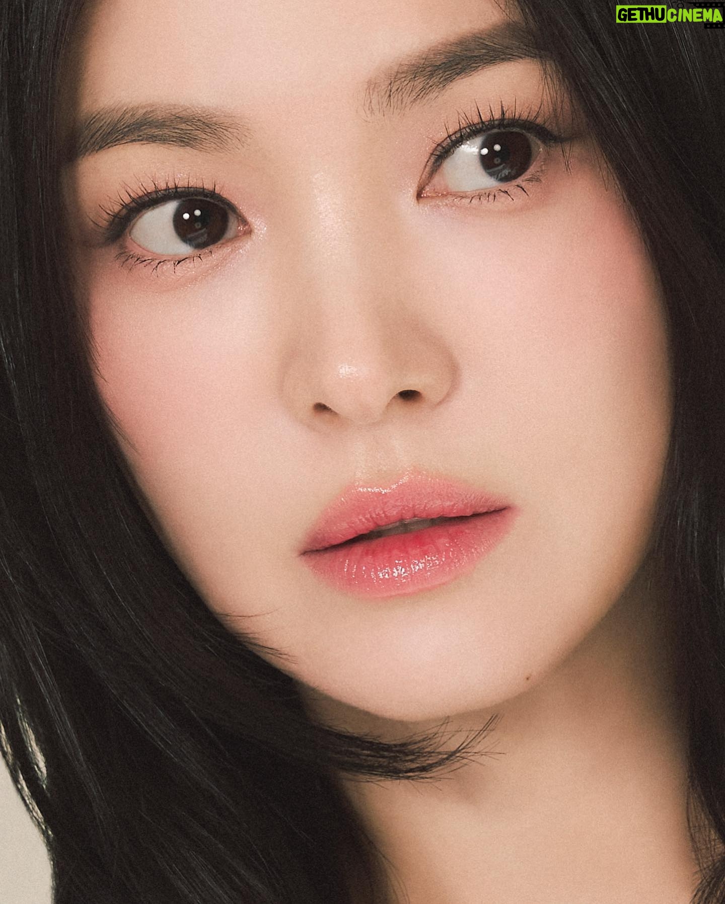 Song Hye Kyo Song Hye Kyo Looks Stunning In New Shoe Campaign | Soompi