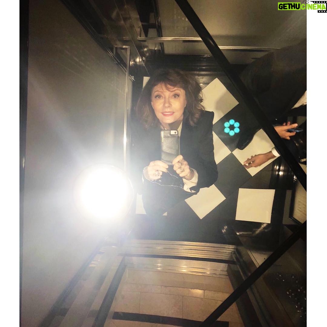 Susan Sarandon Instagram – Hi. Still in Press Land @tiff_net. | Gethu ...