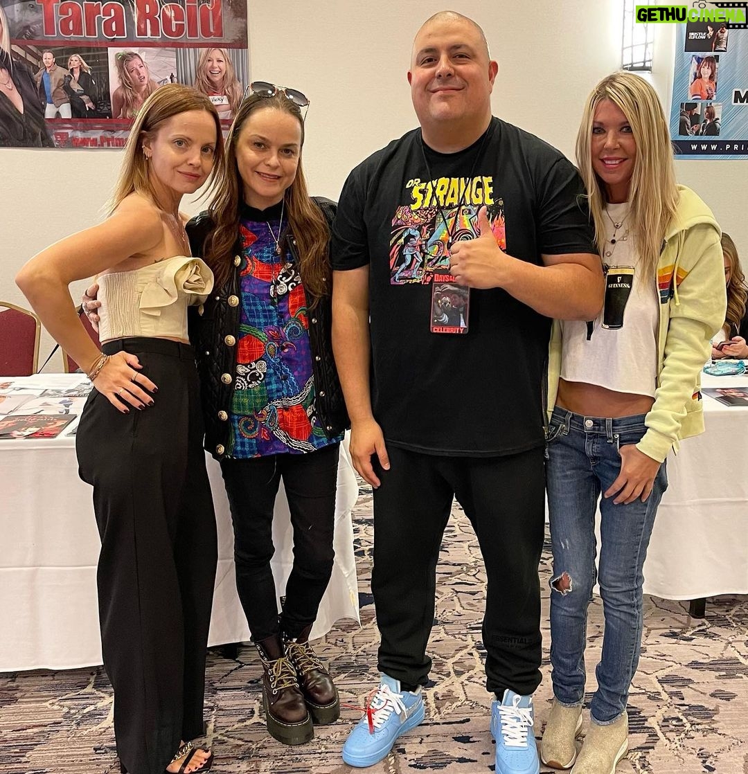 Taryn Manning Instagram – Come see us and say hi 👋 this weekend at # ...