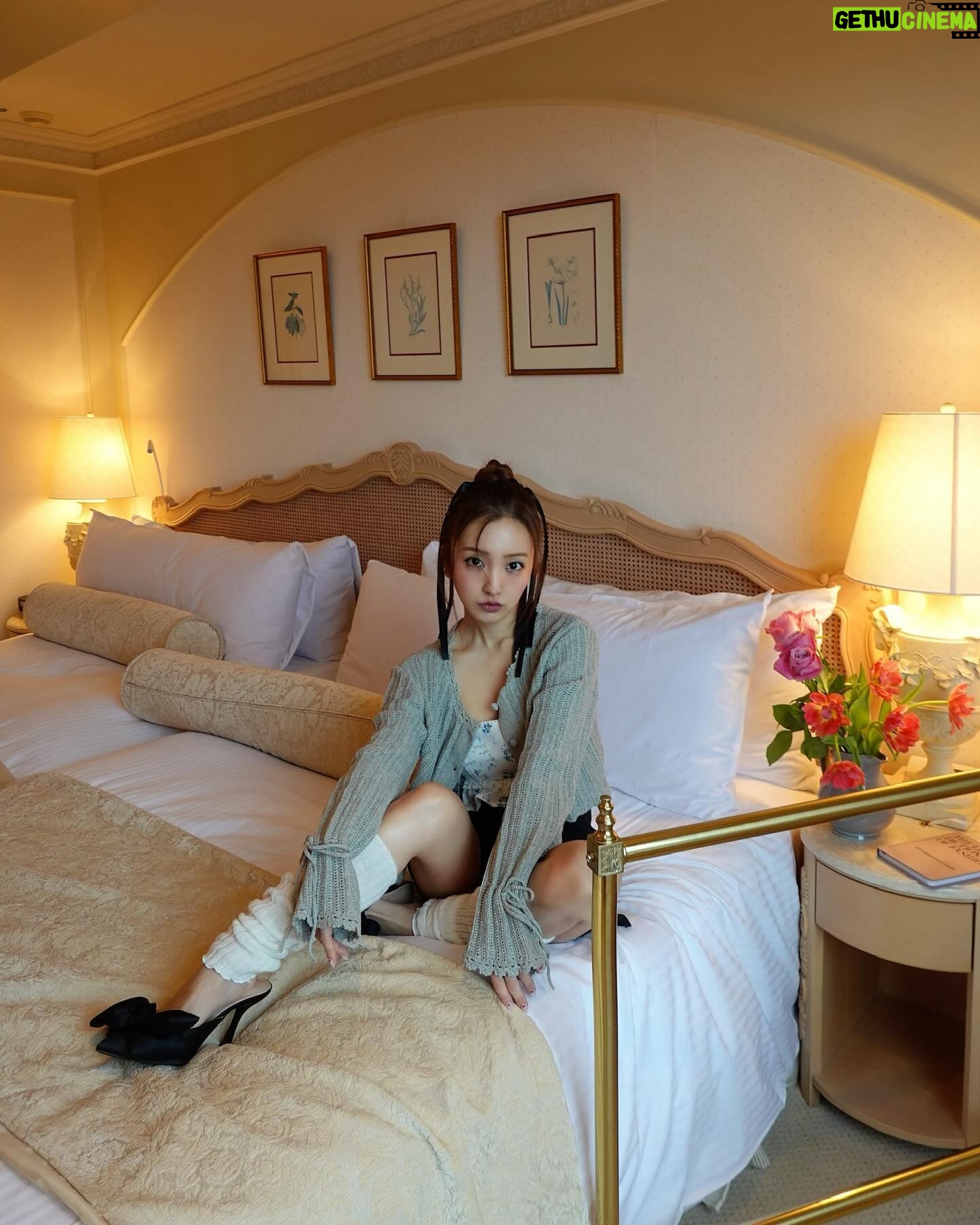 Actress Tomomi Itano HD Instagram Photos and Wallpapers March 2024 | Gethu Cinema