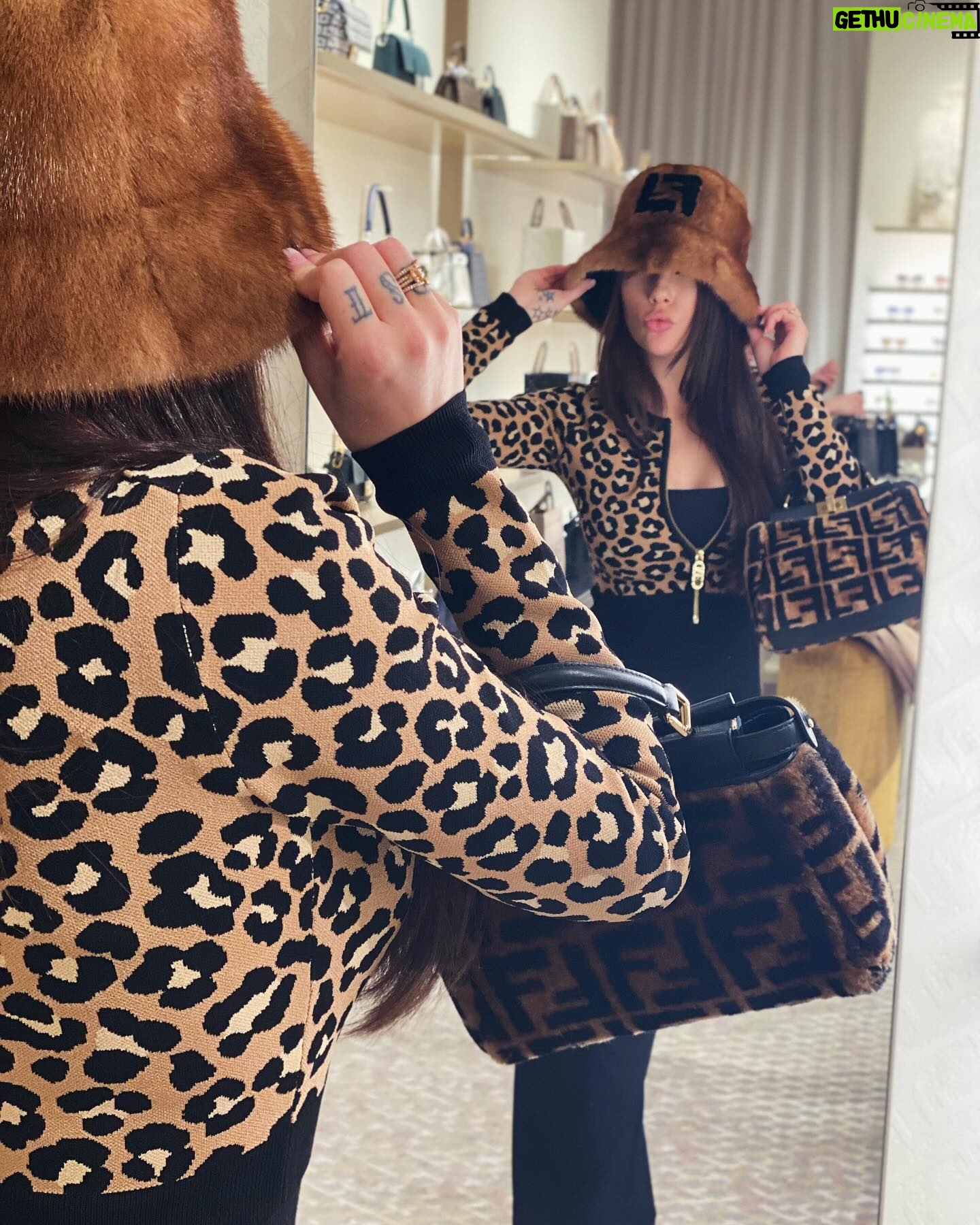 Vera Bambi Instagram – Trying on fashion I can’t afford is what I do ...